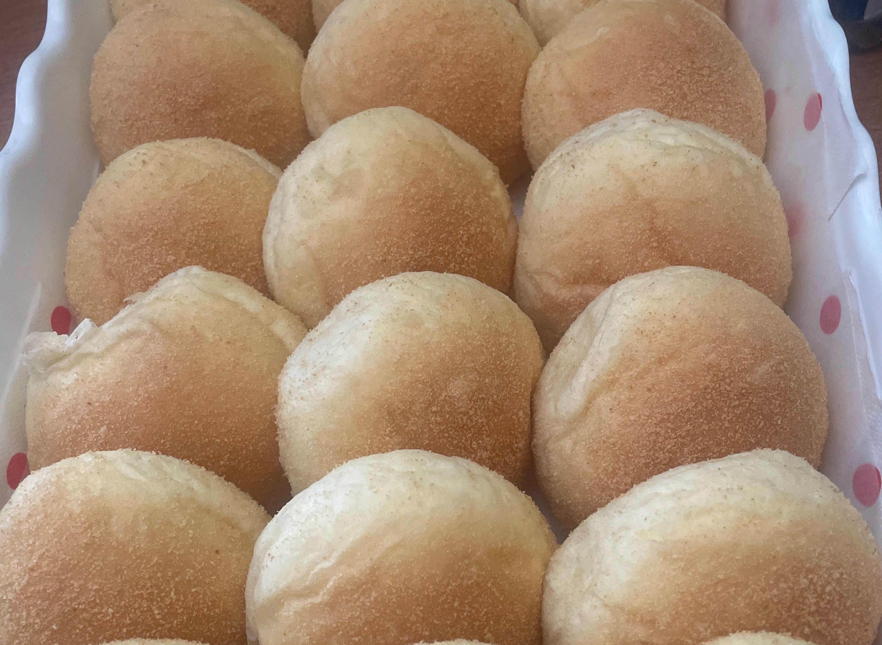 Kambal Pandesal Logo