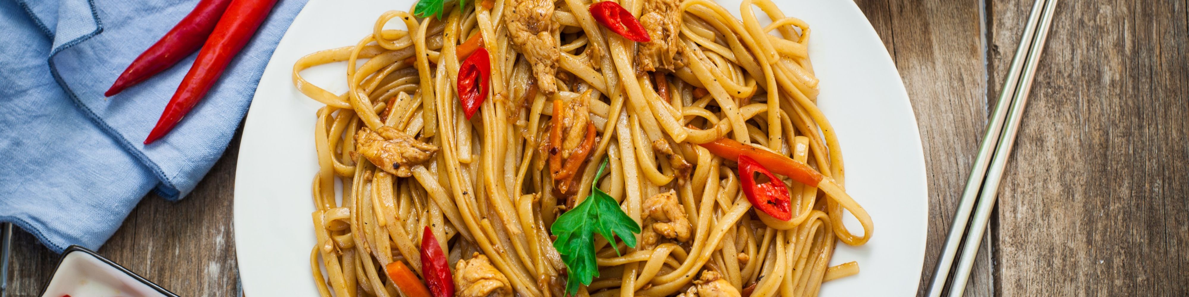 Nom Nom Wok - V Mall menu in Sialkot | Food Delivery Sialkot | foodpanda