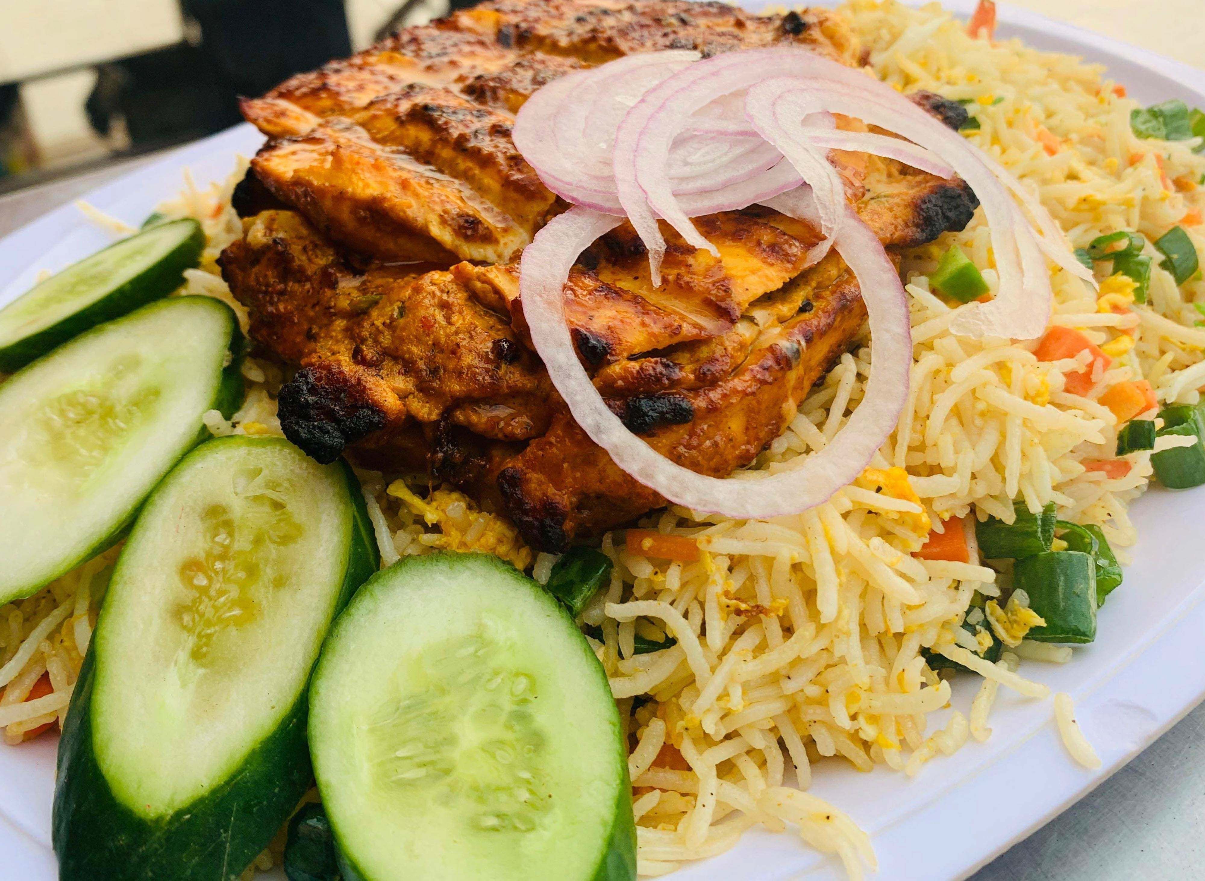 Hot n Roll Bait Ul Mukarram menu in Karachi | Food Delivery Karachi ...