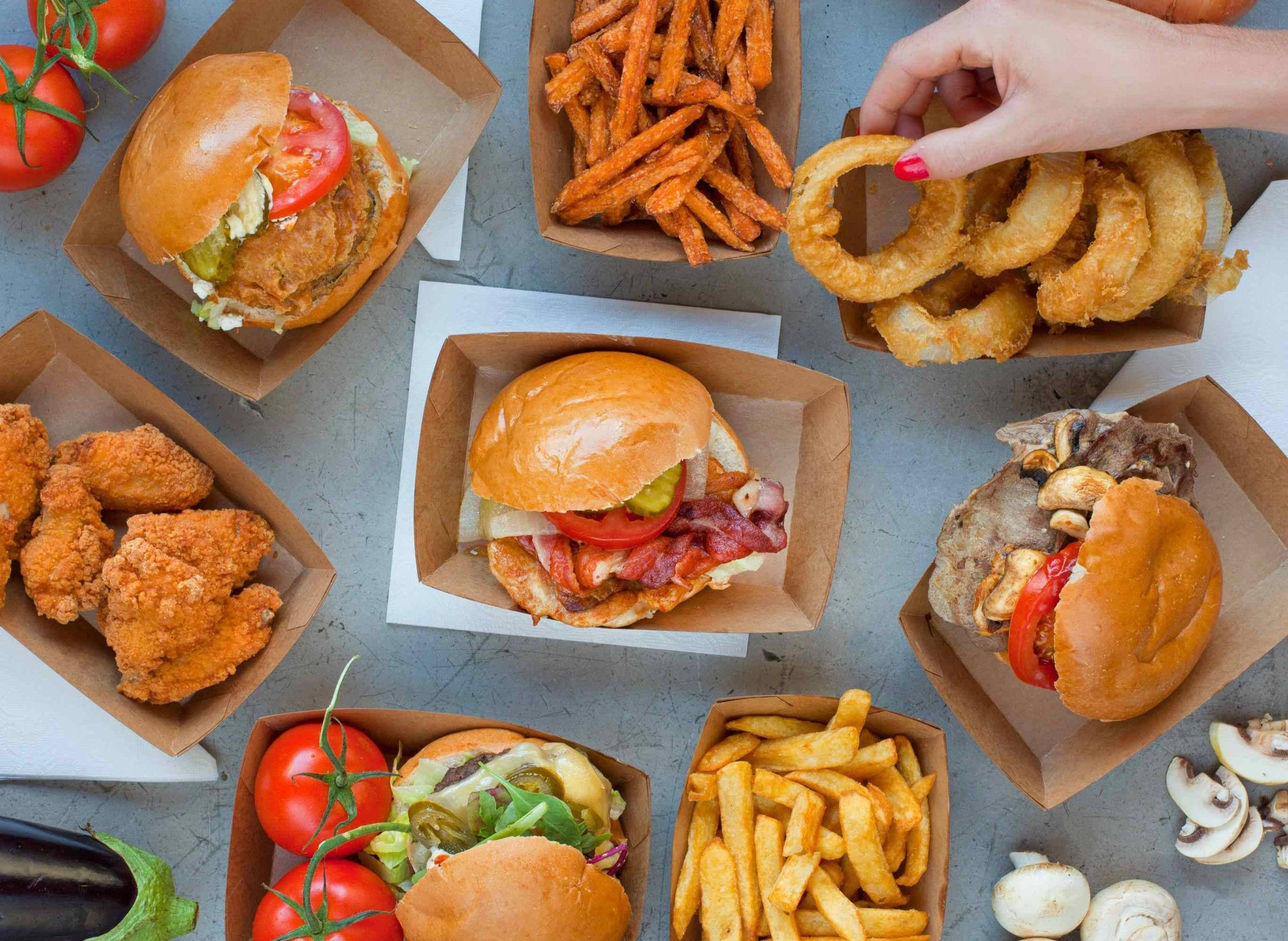 ROYAL BURGERS menu in Lahore | Food Delivery Lahore | foodpanda