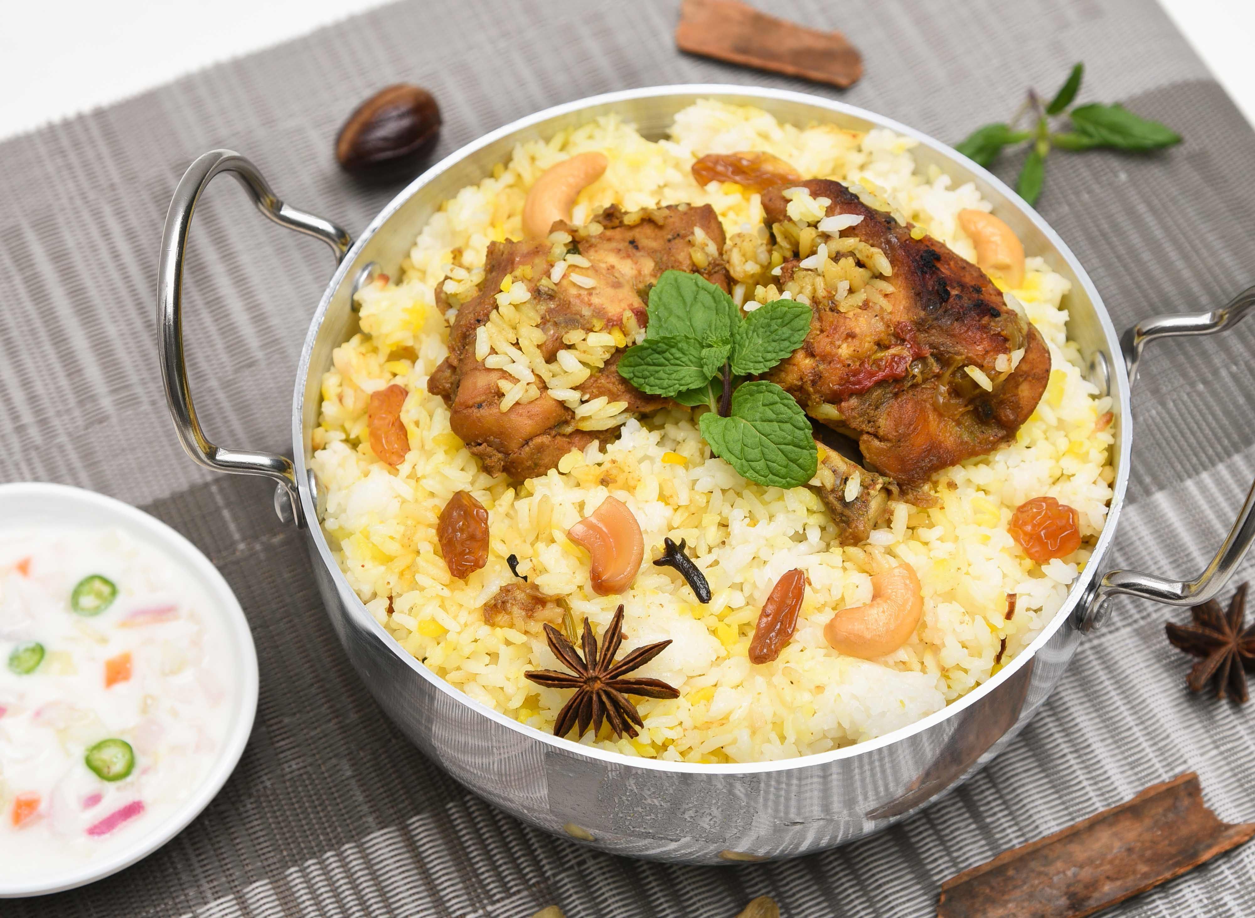 Vintage Food Kitchen (Home-Chef) menu in Karachi | Food Delivery ...