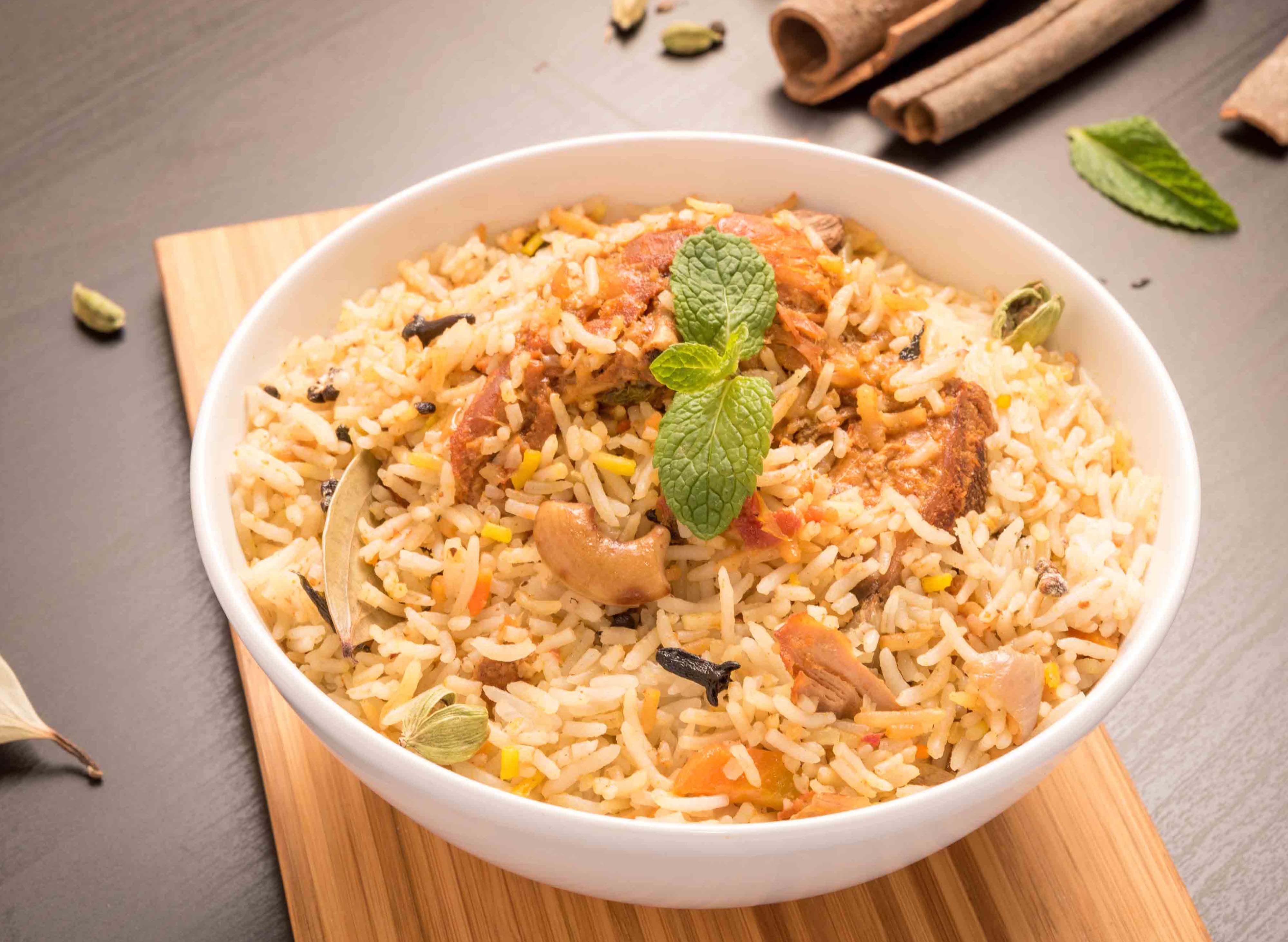 New Bhai Bhai Biryani & Pakwaan Center menu in Sialkot | Food Delivery ...