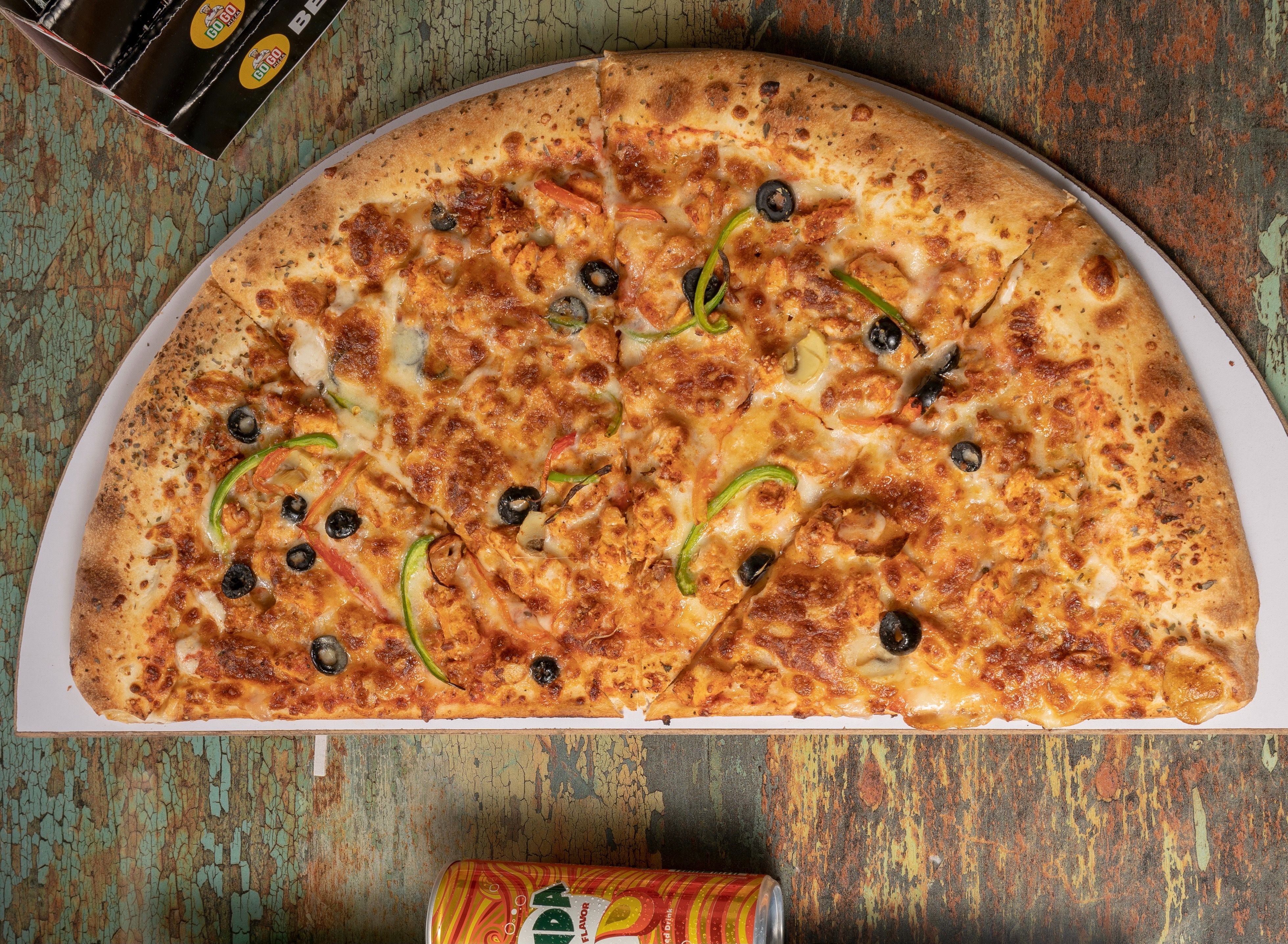 Pizza Go Go Logo
