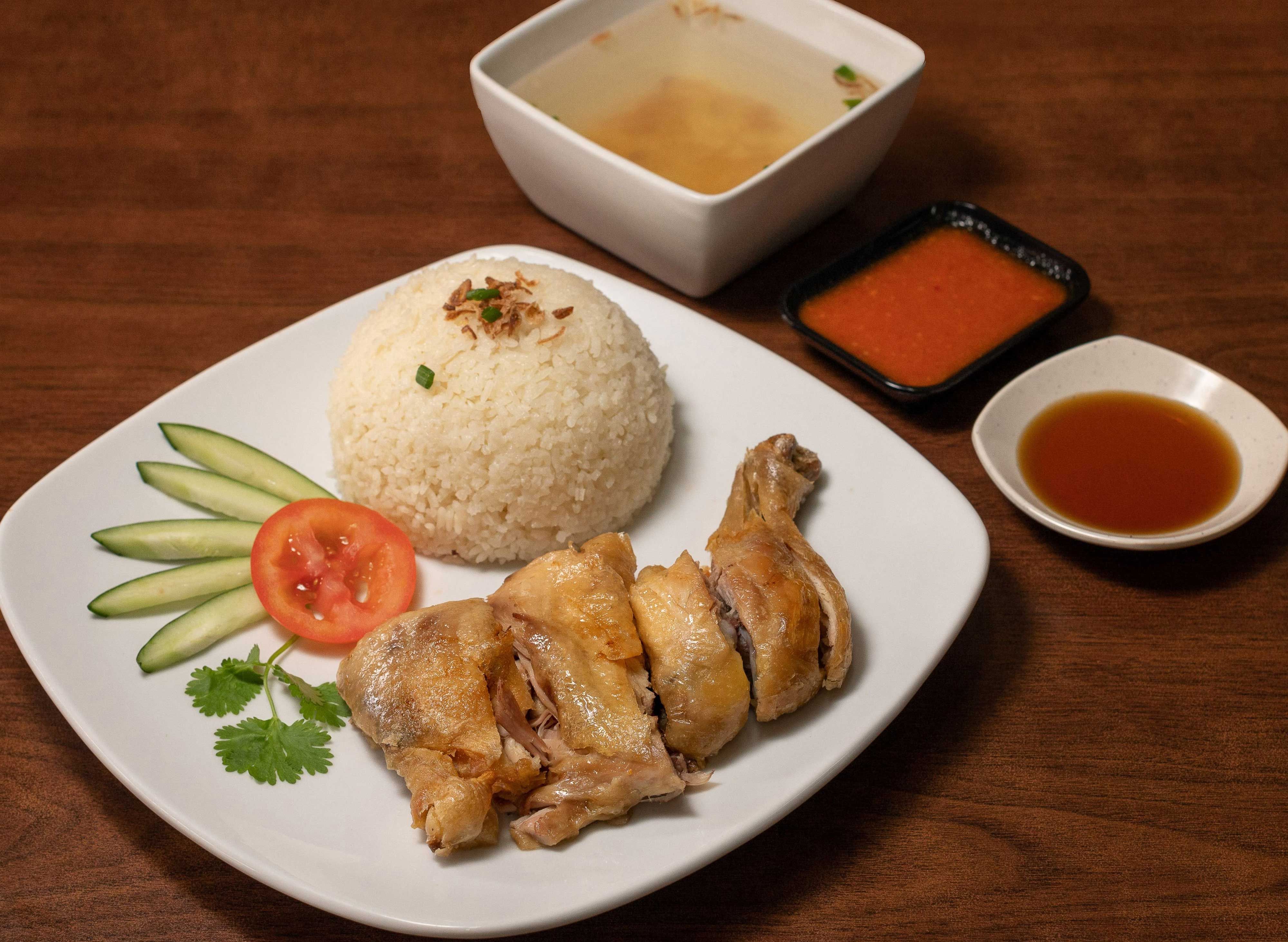 Best Hawa Restaurant Chicken Rice & Seafood (Onan Road) Delivery Near ...