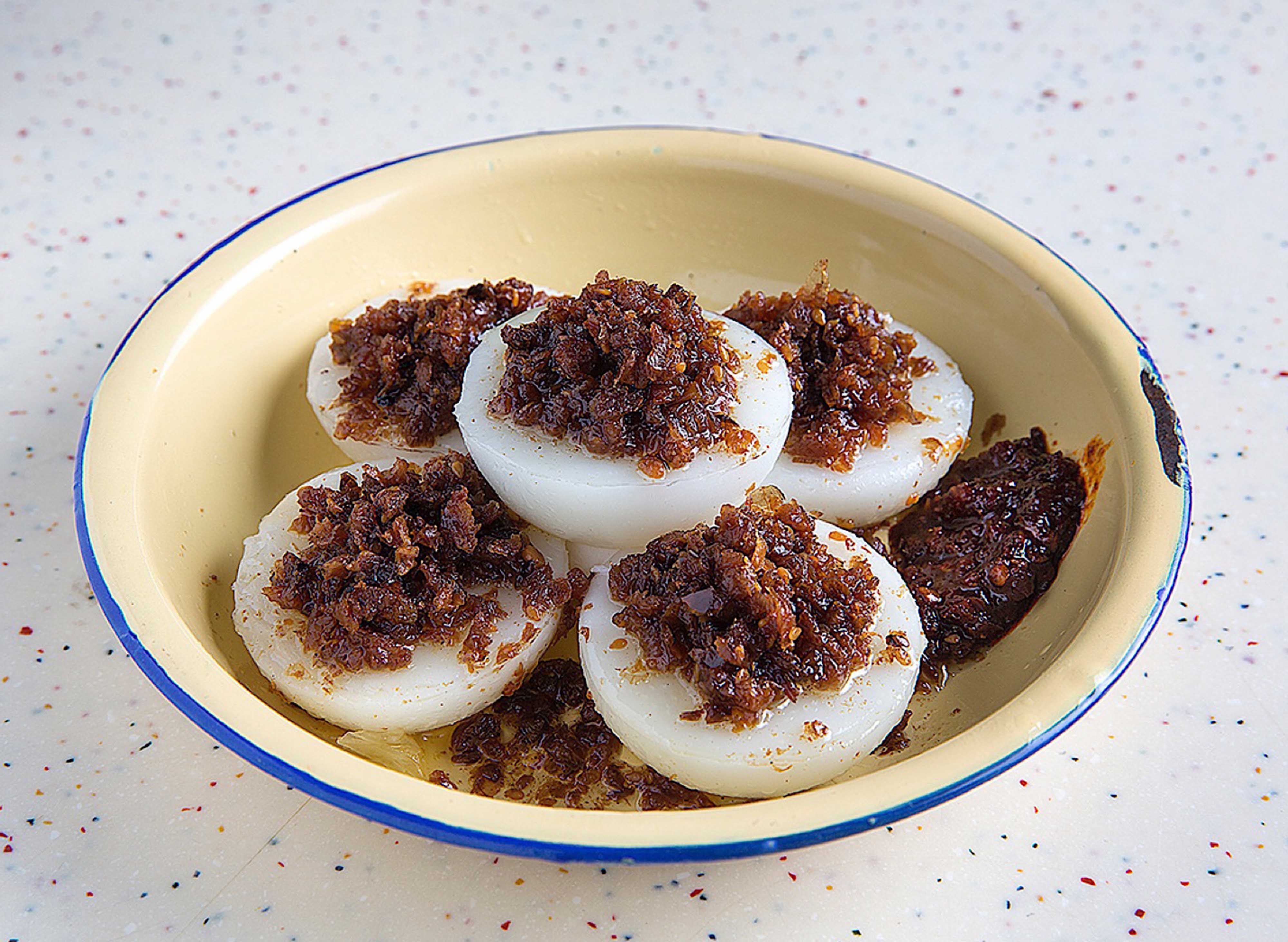 Jian Bo Tiong Bahru Shui Kueh (Ehub@downtowneast) Delivery Near You ...