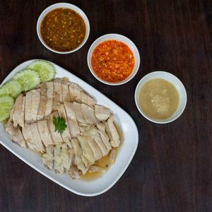 Happiness Sunbo Halal Chicken Rice (White Sands) Delivery Near You ...