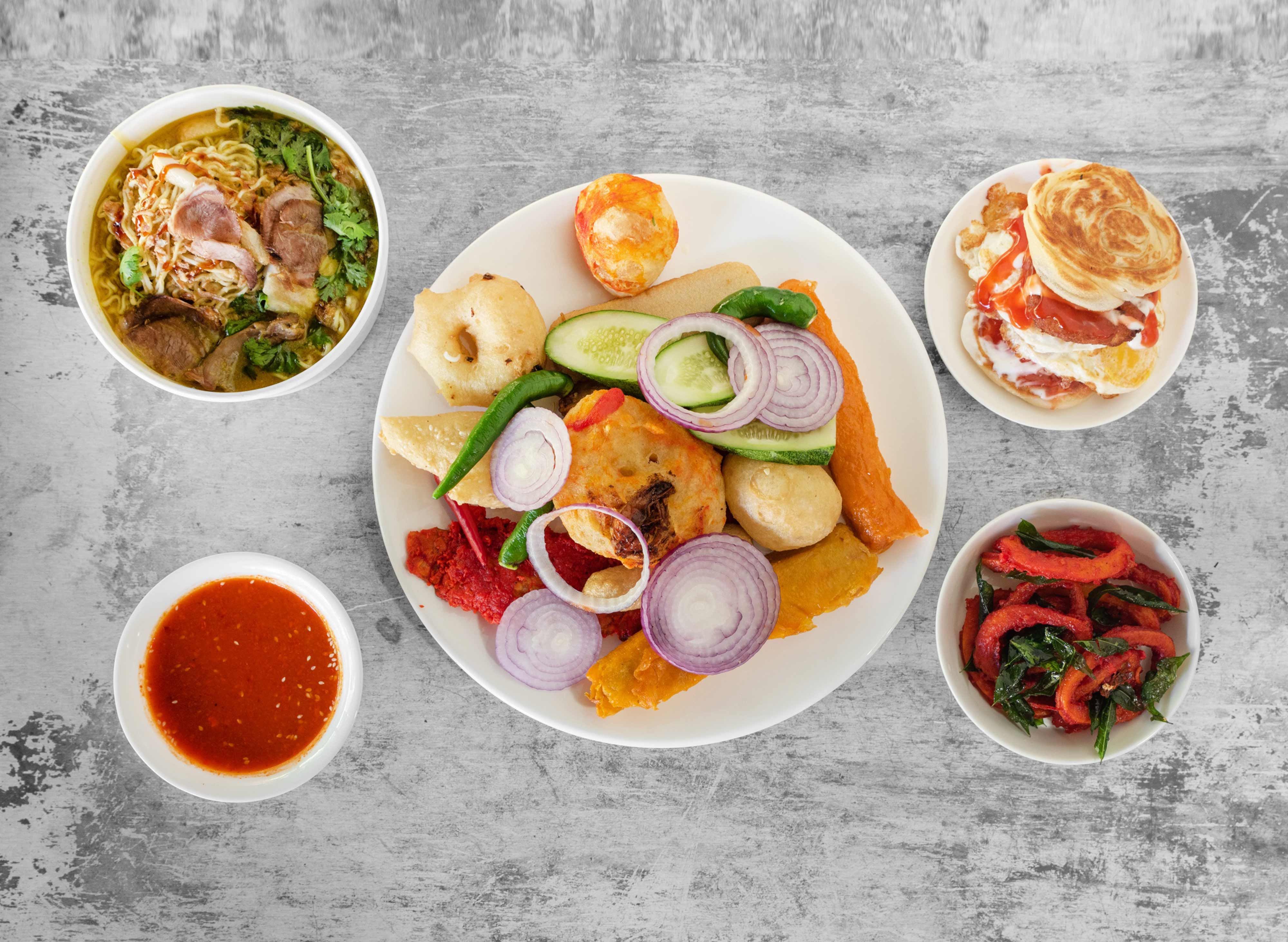 Aladdin Indian-Muslim Cuisine (Punggol Regalia) Delivery Near You ...