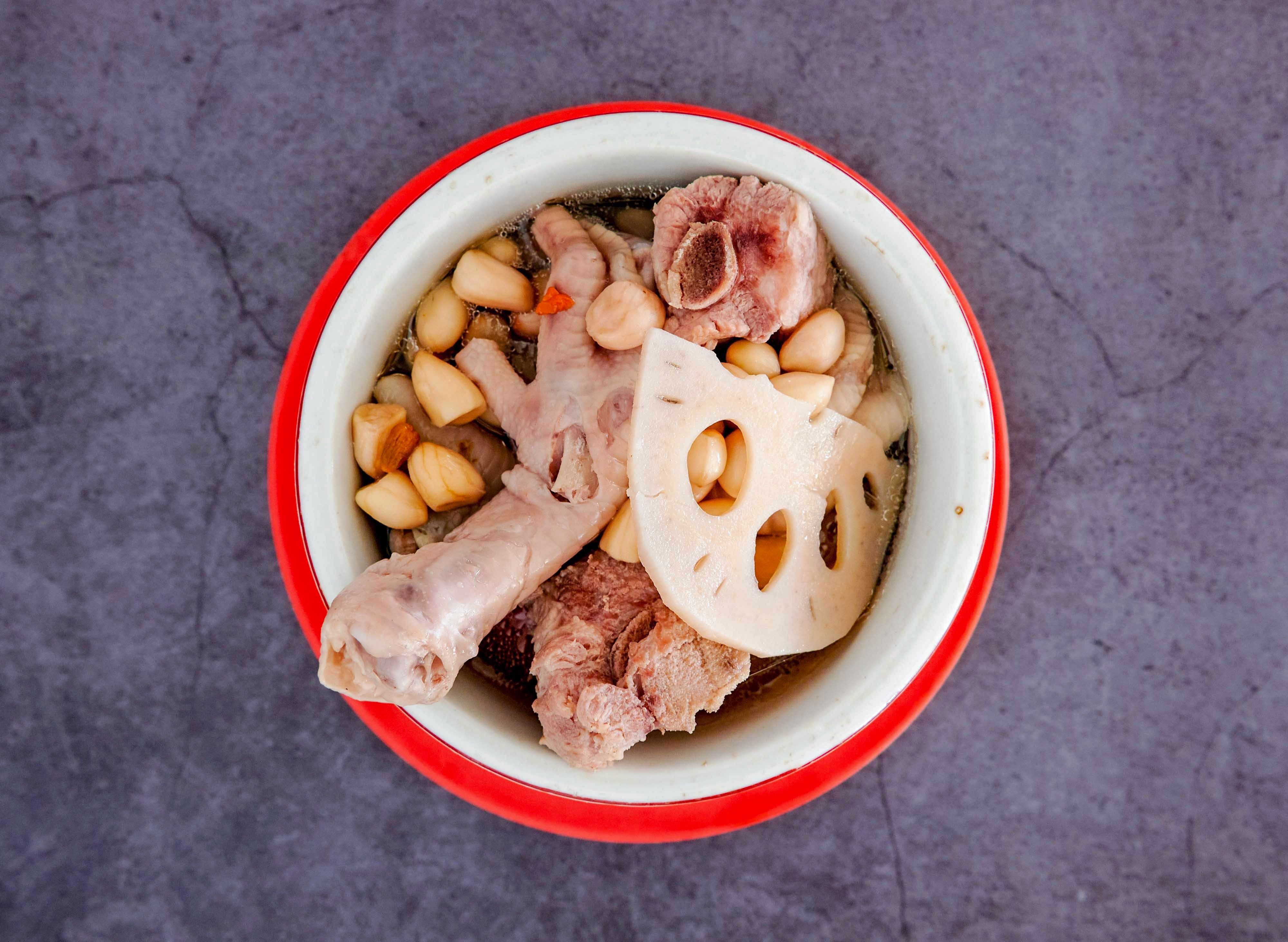 He Ping Claypot Rice Restaurant (Sims Avenue) Delivery Near You ...