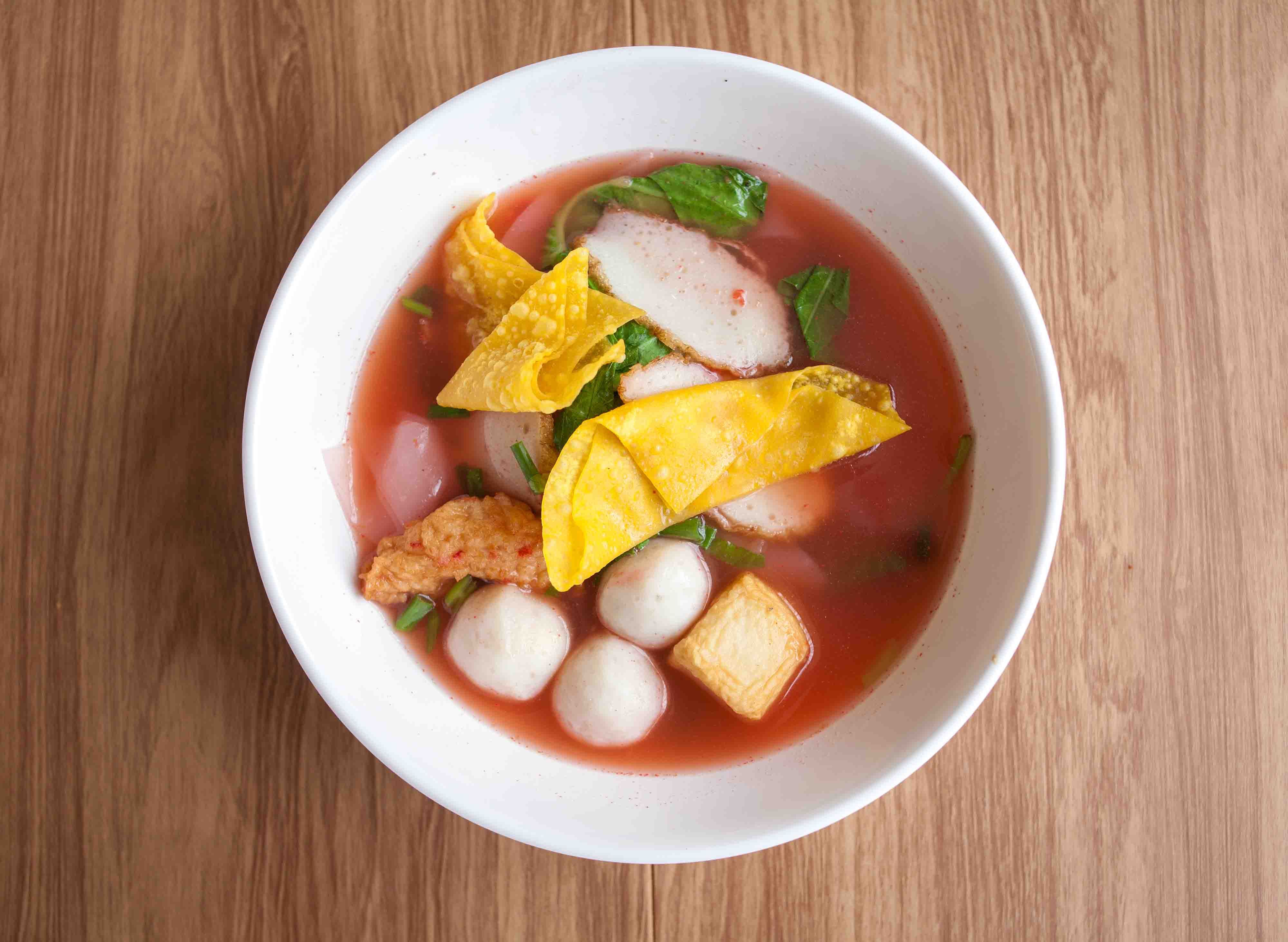 Pa Nuch Guay Tiew Moo Kai Zab delivery near you in Nonthaburi| foodpanda