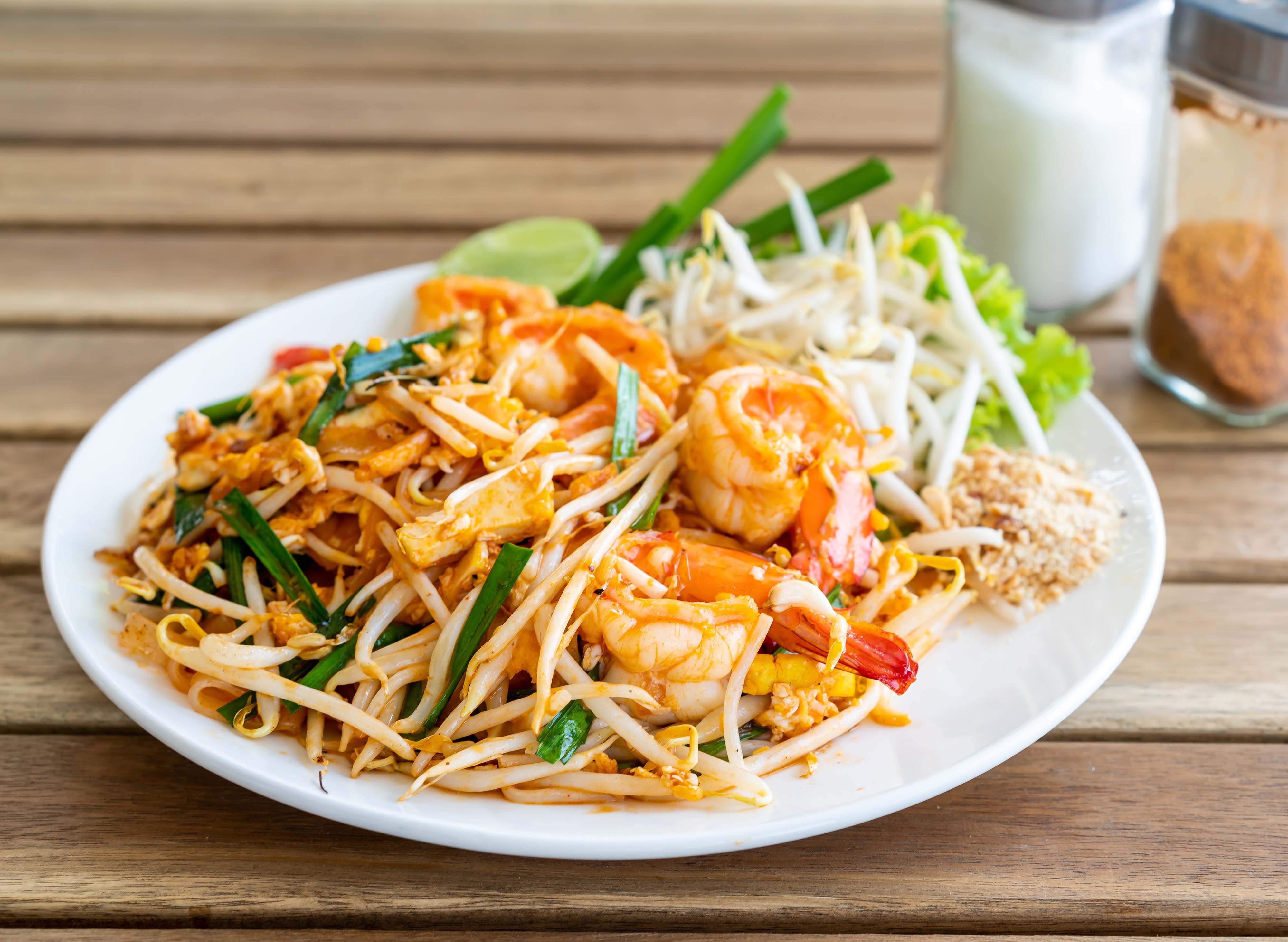 Pad Thai Hor Kai Boran Suki delivery near you in Phetchabun| foodpanda