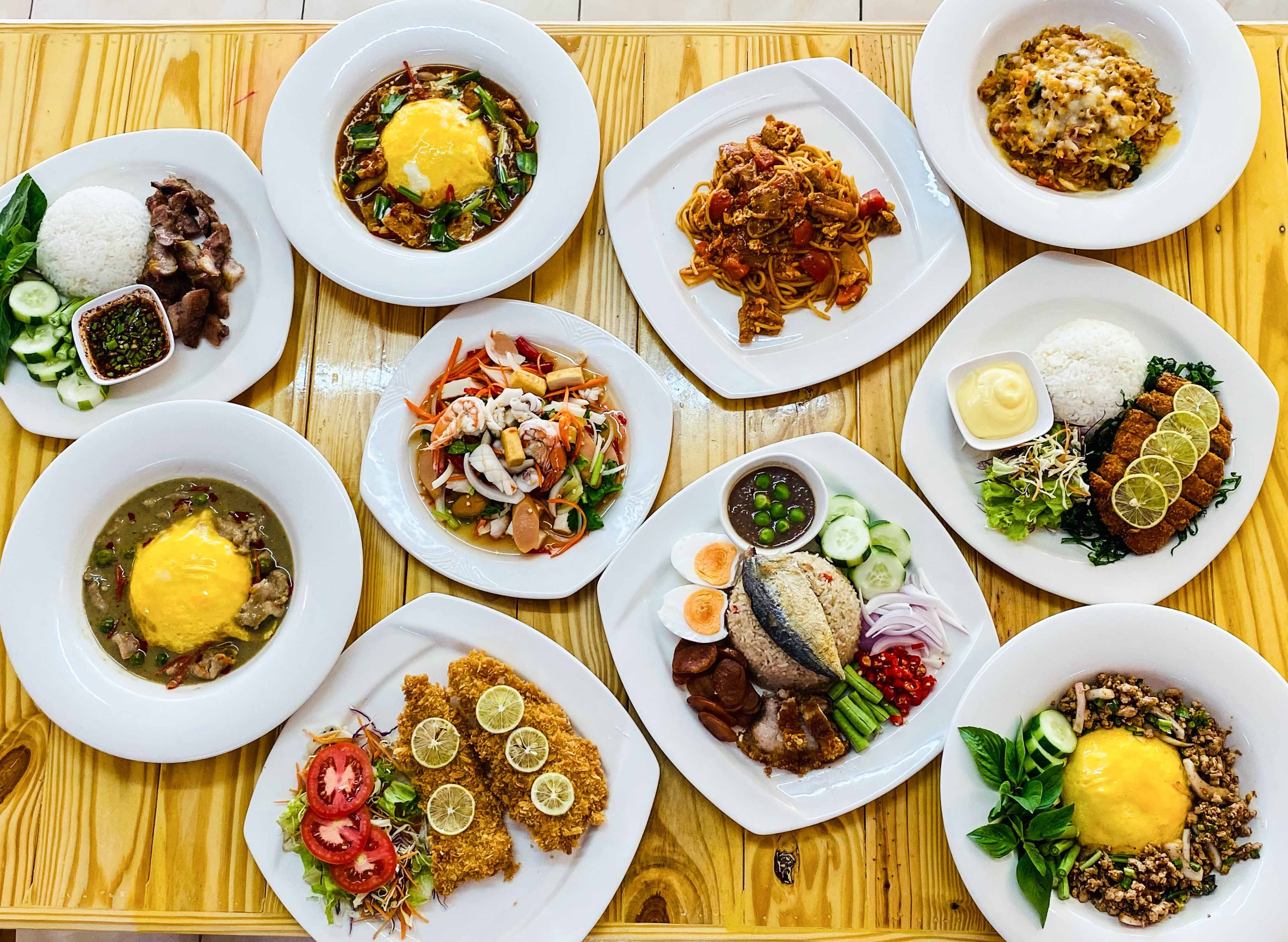 Baan Chompooh delivery near you in Kalasin| foodpanda