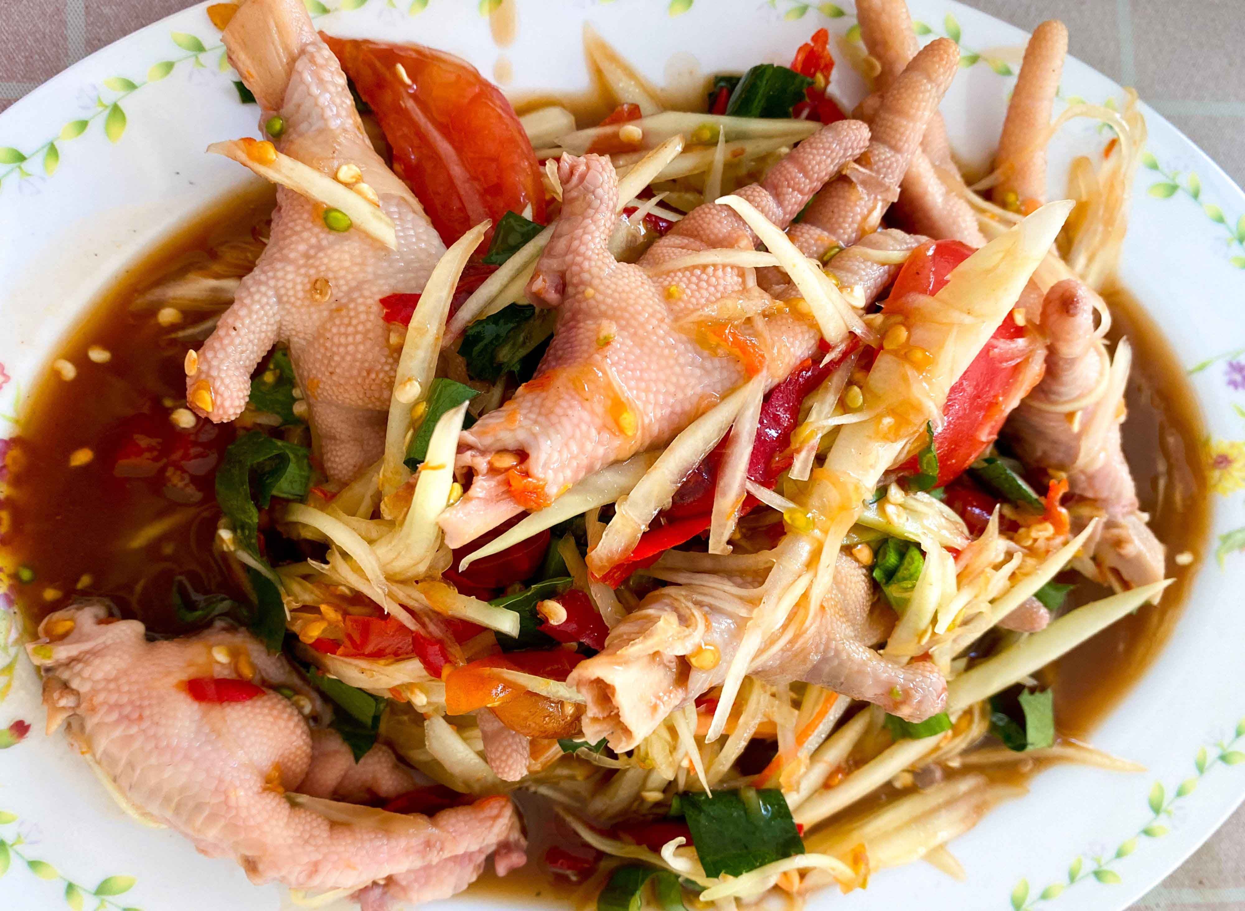 Nong Tum