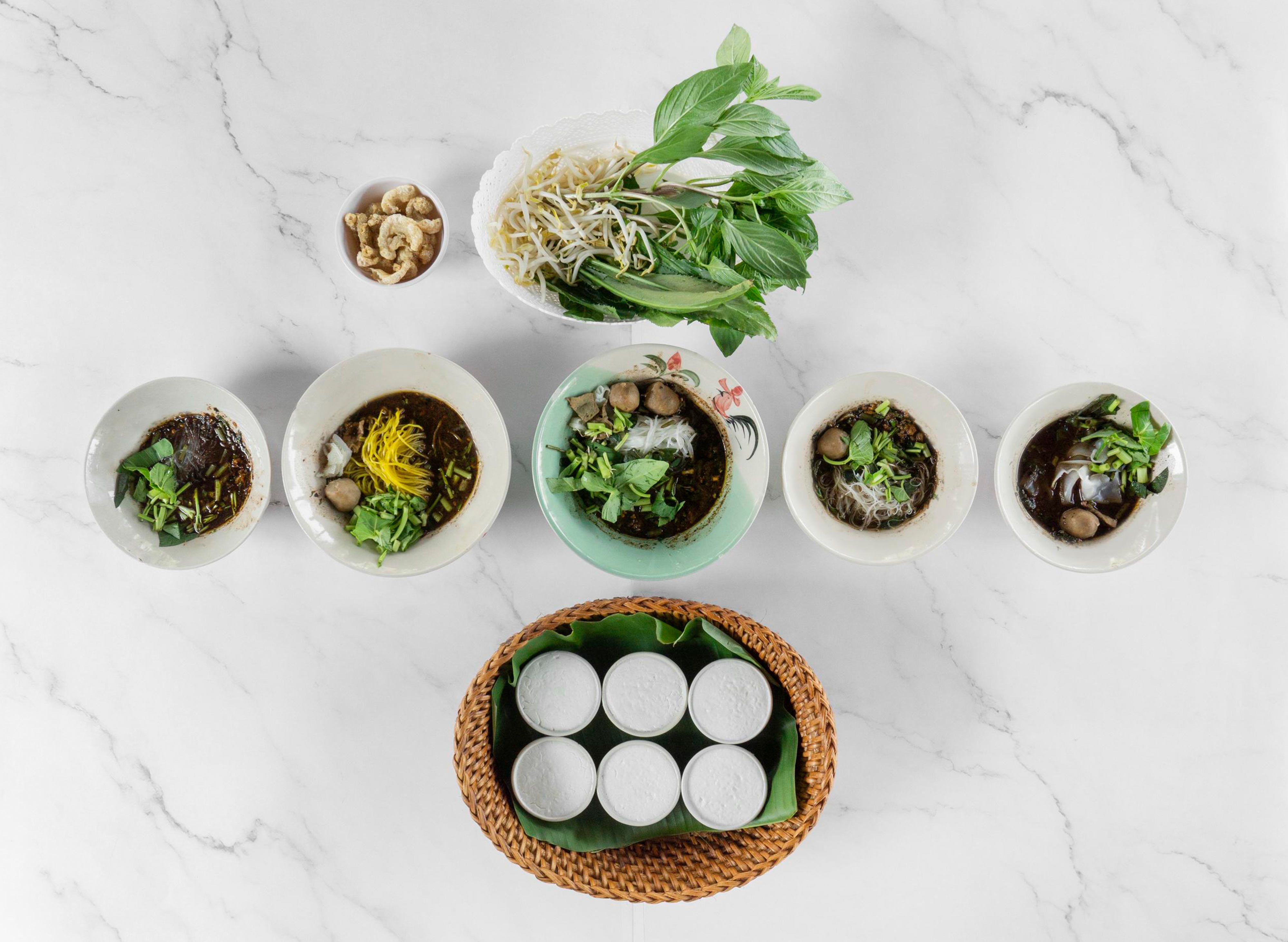 Por. Prathip Kuay Tiew Ruea delivery near you in Thailand | foodpanda