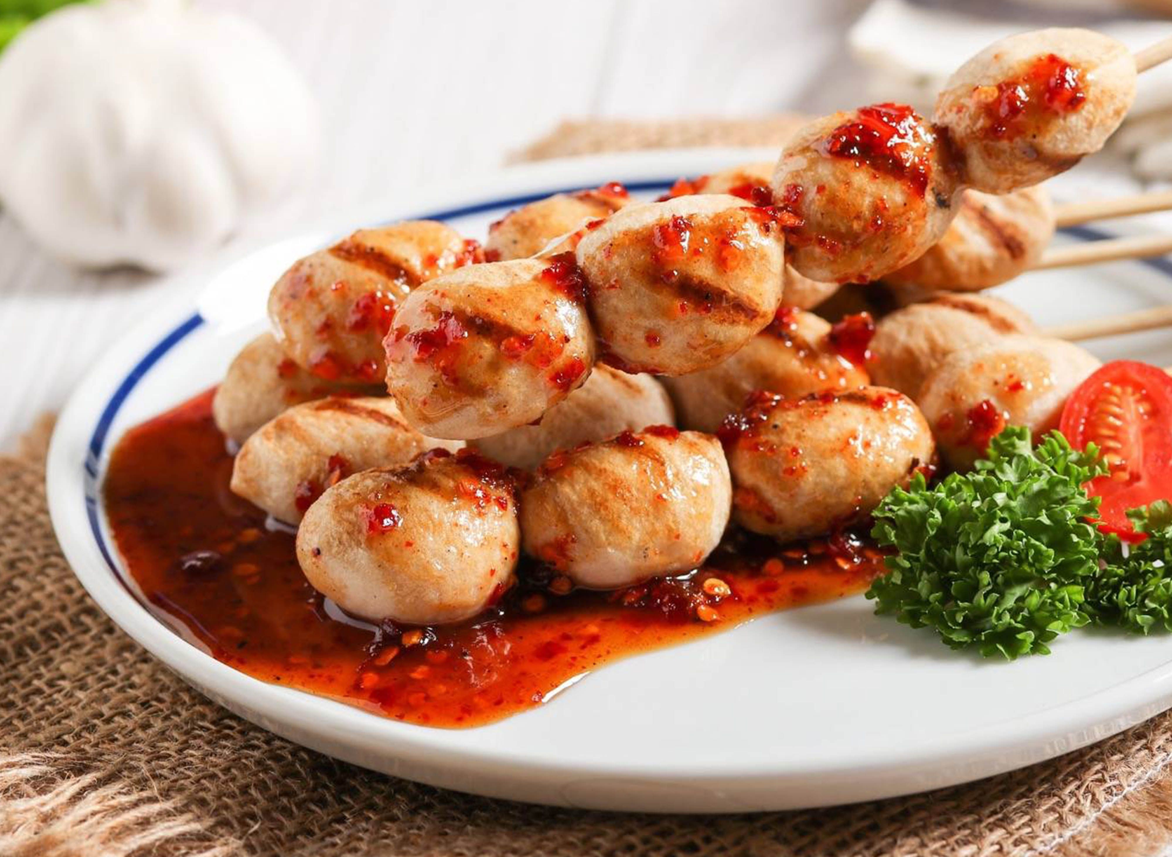 Sor Chumporn Look Chin Ping by Catwalk delivery near you in Surat Thani ...