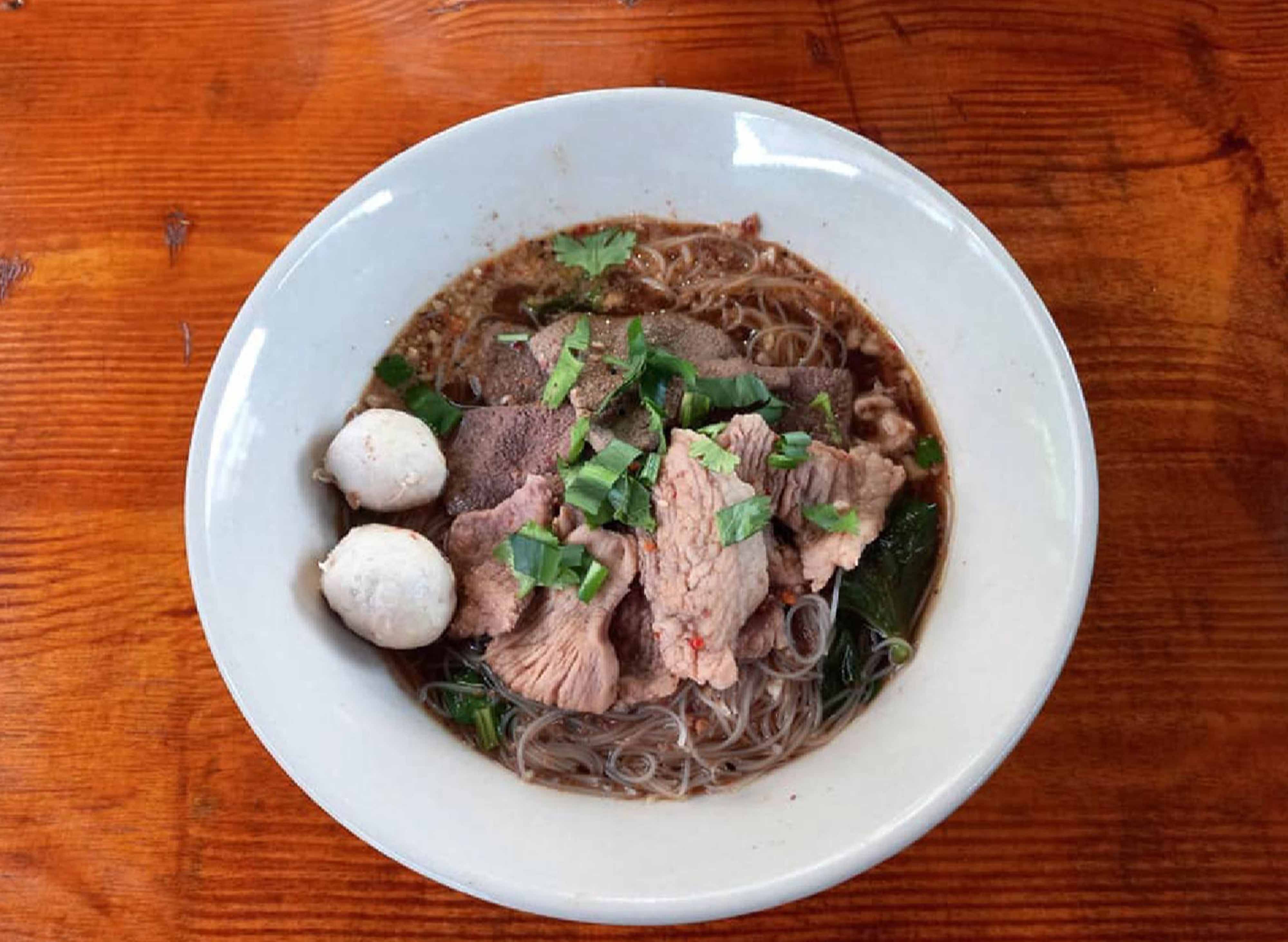 Guay Tiew Moo Tomyum Nong Pim delivery near you in Pathum Thani| foodpanda