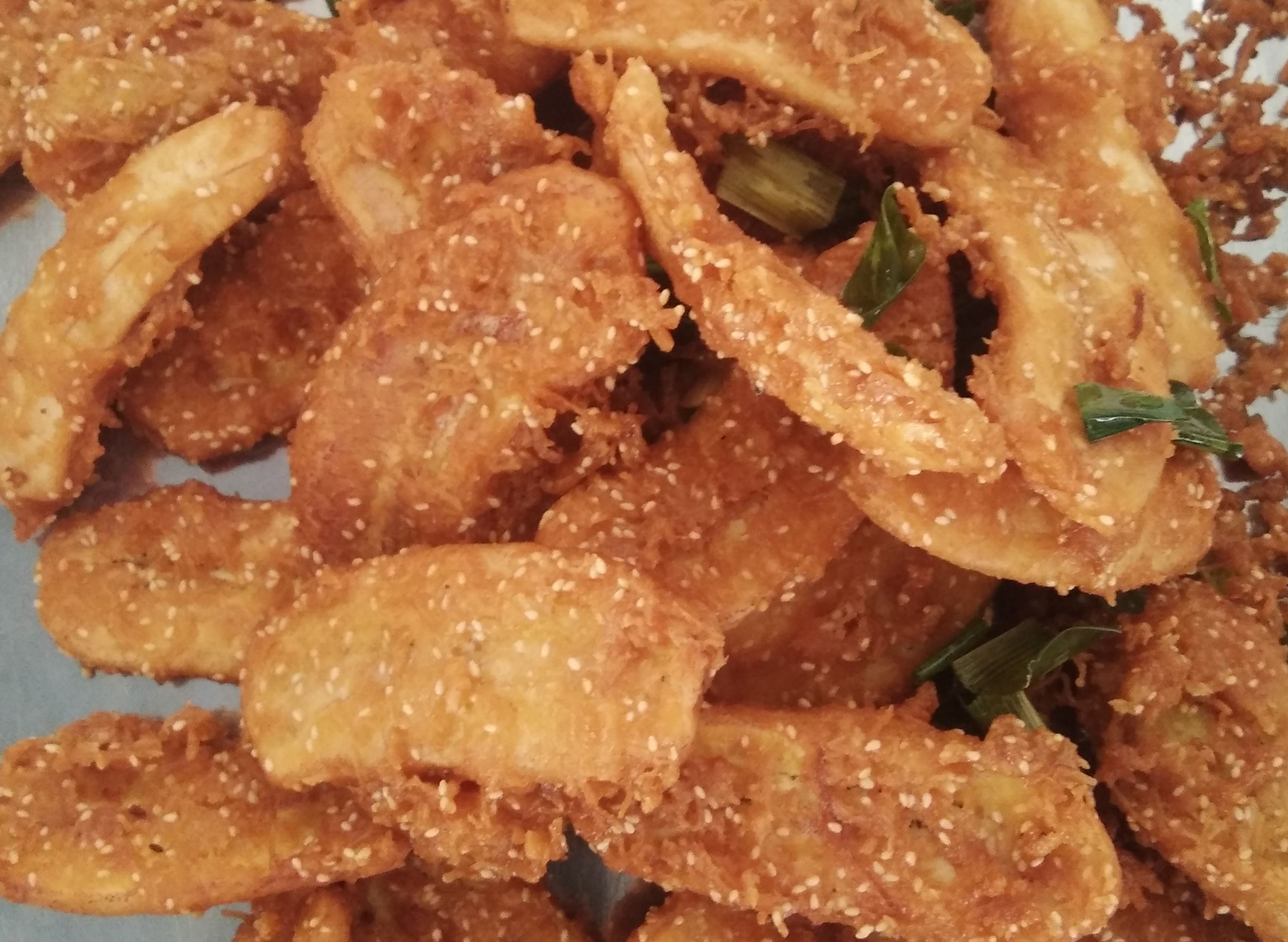 Kluai Thot KhanomThuai Long Chim Talat Chamcha Lo Rong delivery near ...