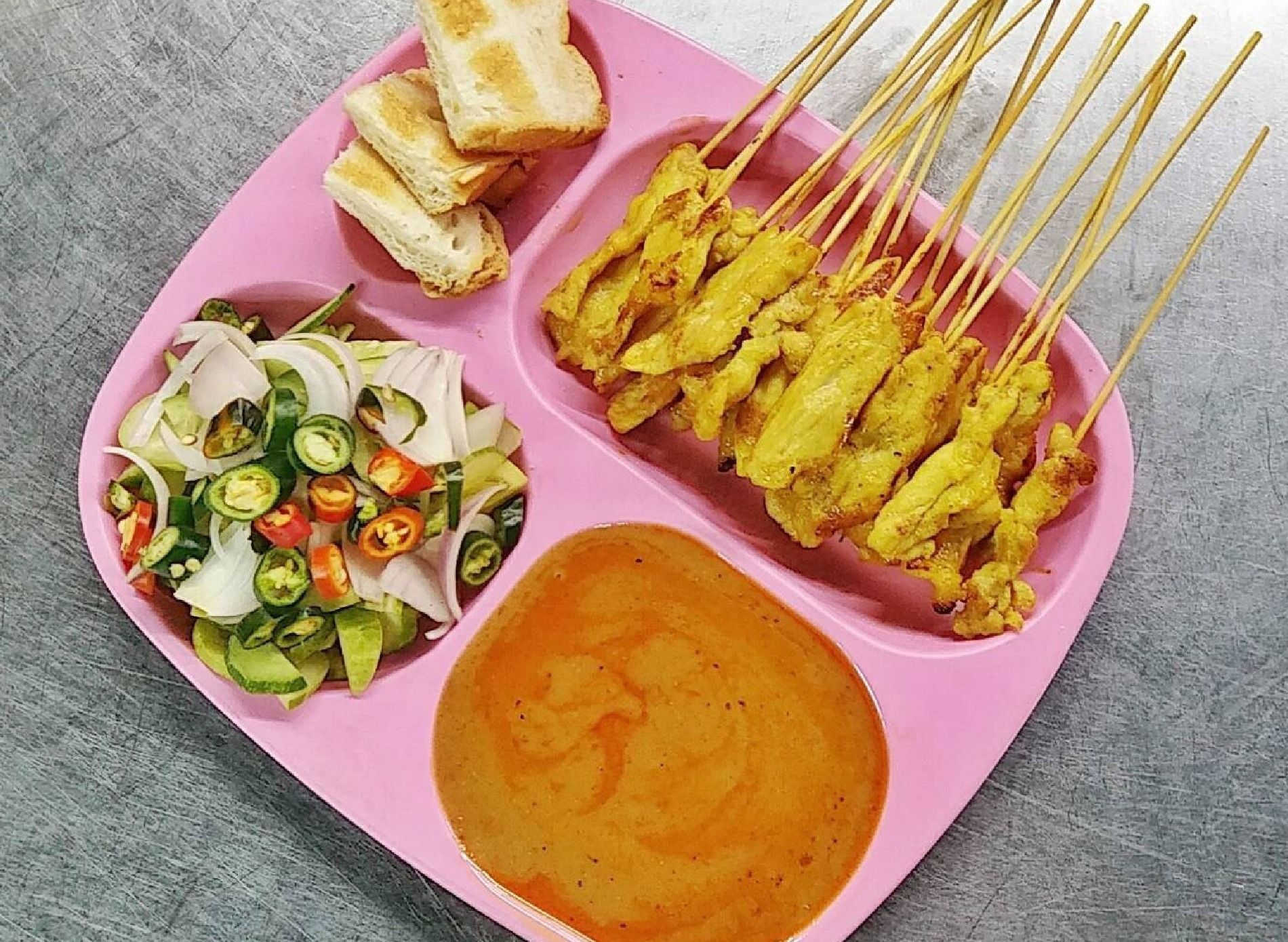 Tu Mhoo Satay (Talad Chok Chai 4) delivery near you in Bangkok| foodpanda