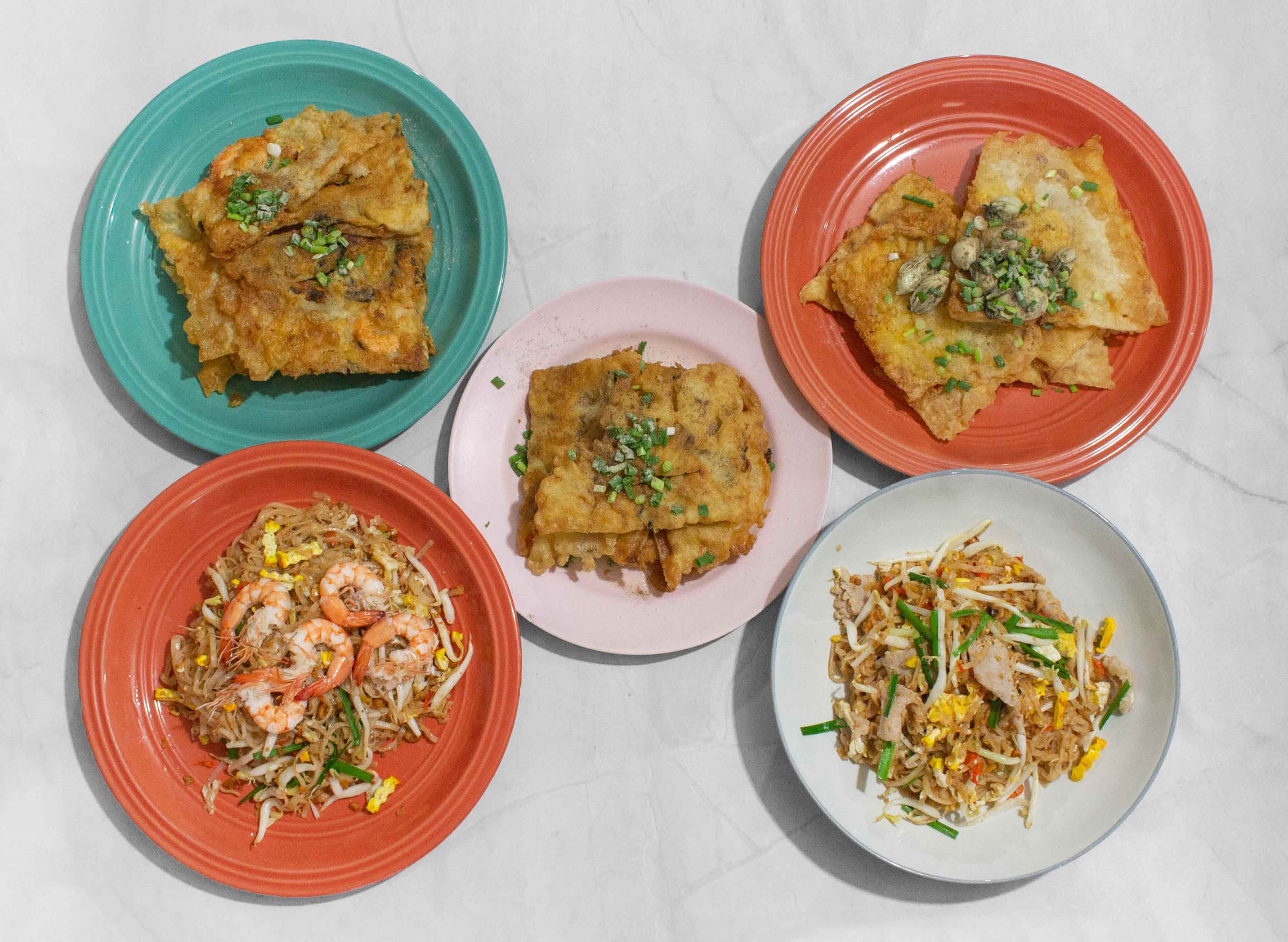 Bank and Ben Pad Thai Hoi Thod delivery near you in Surin| foodpanda