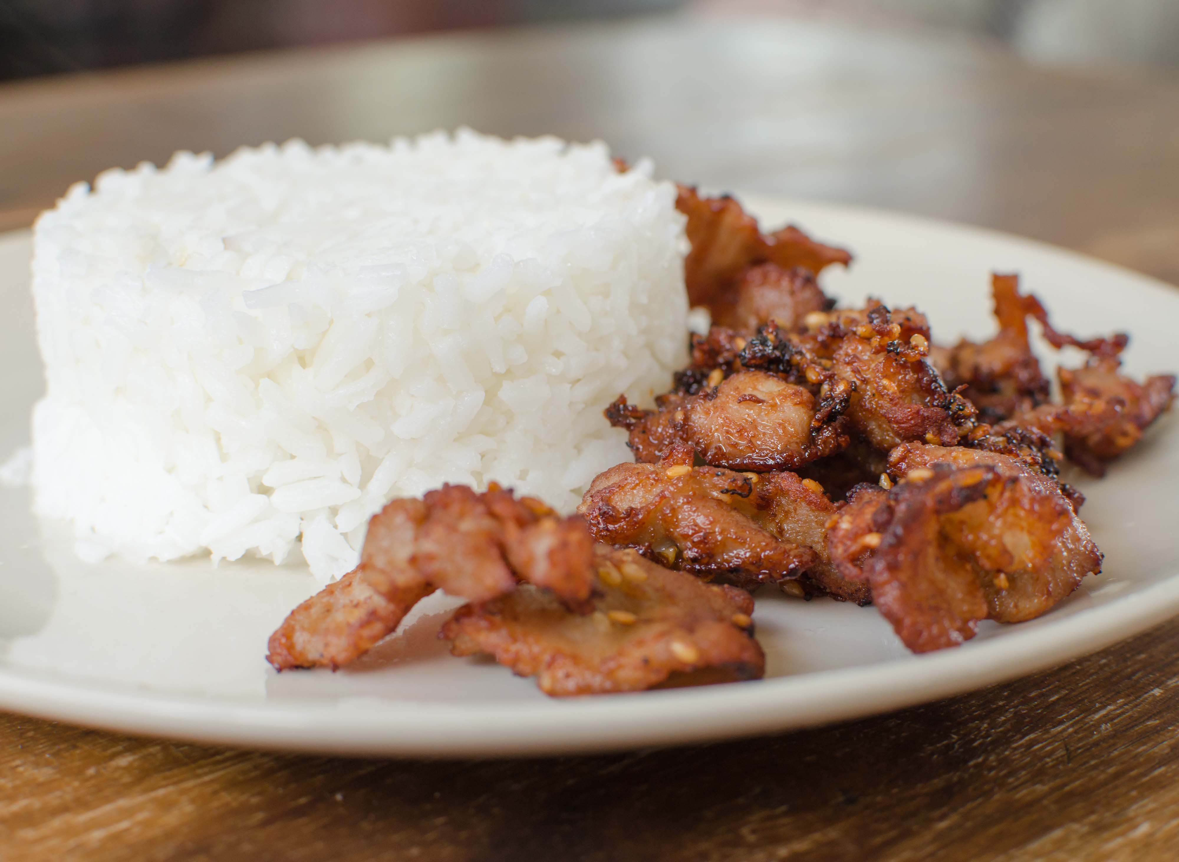 Khao Mhoo Tod Samoon Phrai (Soi Wiset Sook) delivery near you in ...