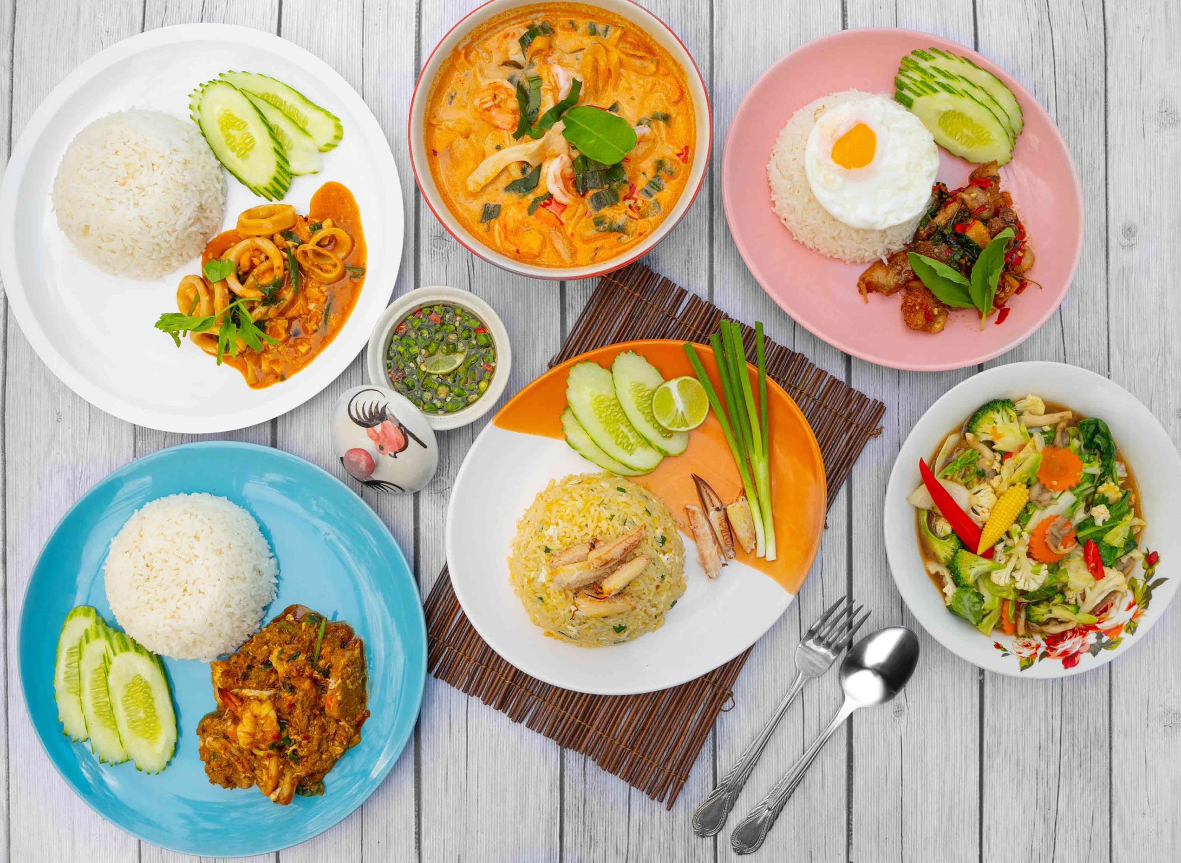 Crab Fried Rice Yao Wa Rat delivery near you in Chiang Mai| foodpanda