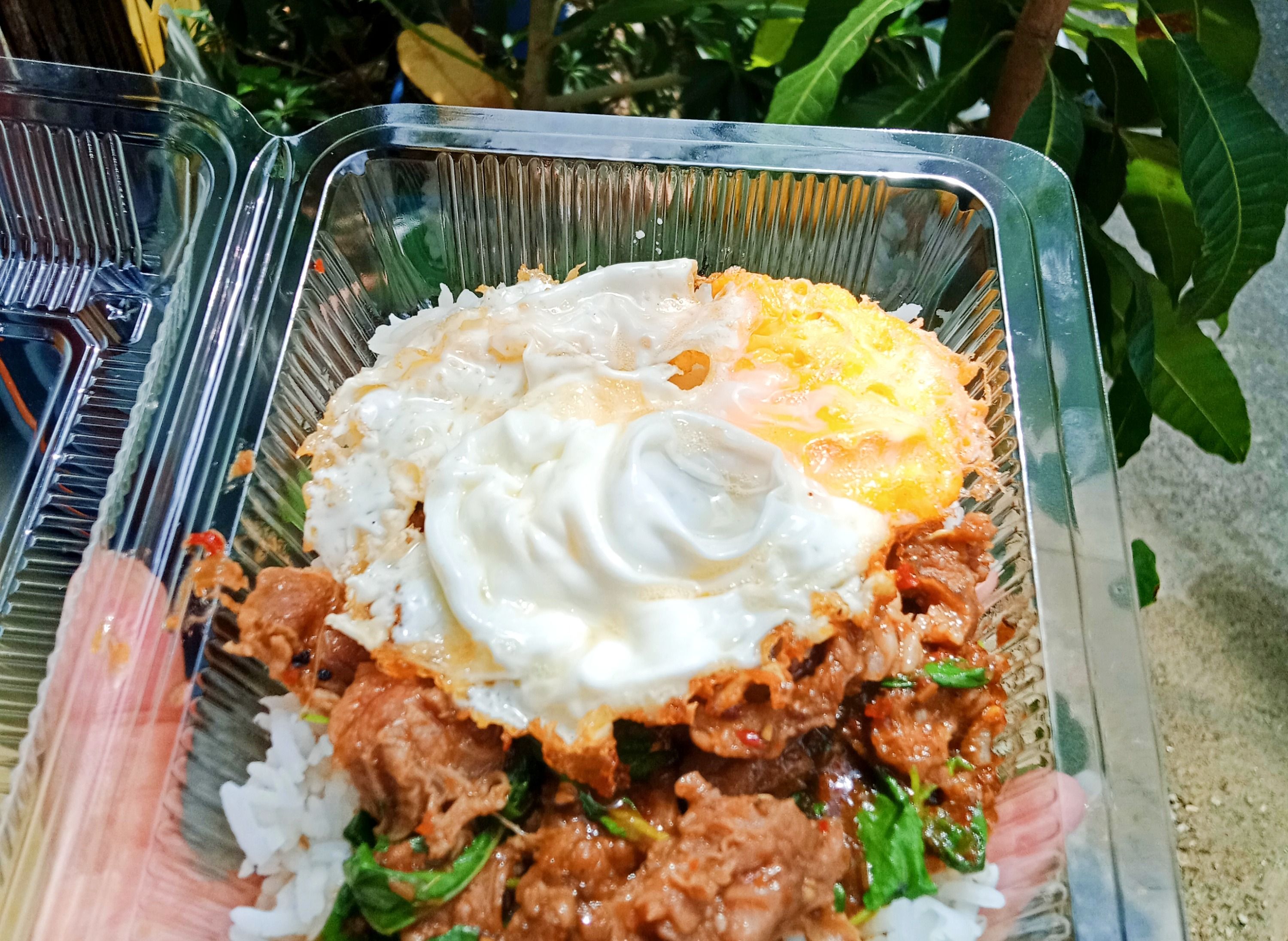 Lan Kaphrao delivery near you in Ratchaburi| foodpanda