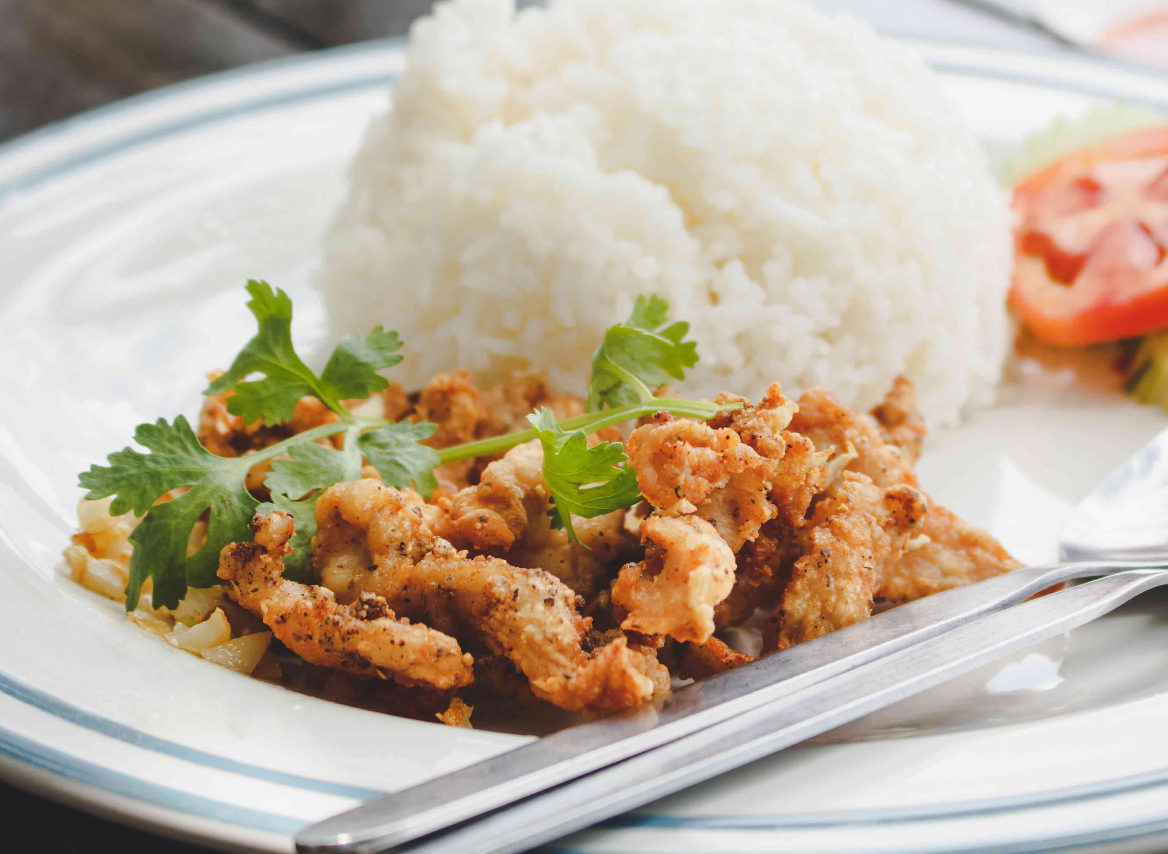 Khrua Ruam Rot by Mommy Home delivery near you in Rayong| foodpanda