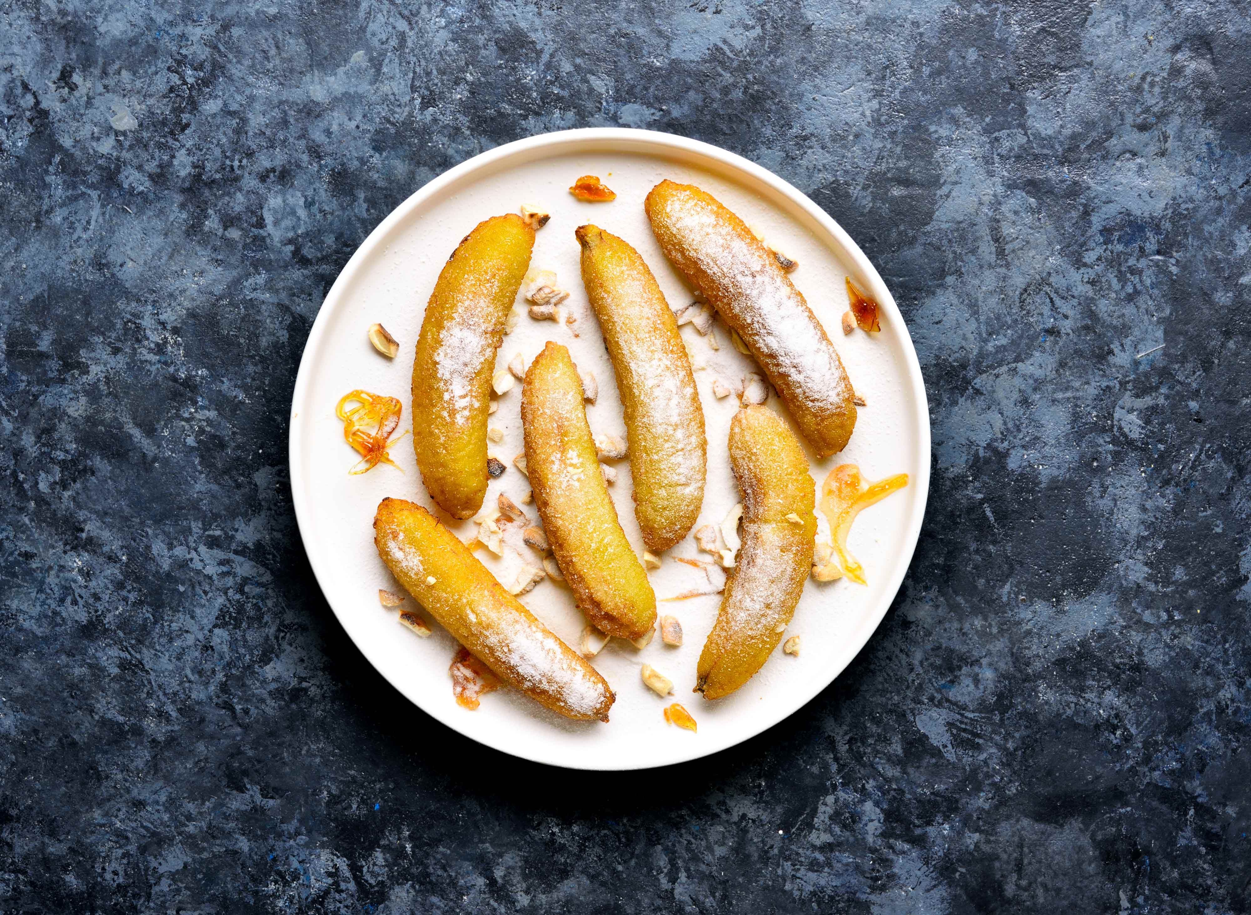 Gluay Thod Ob Nam Phueng Khun Aoi delivery near you in Chanthaburi ...