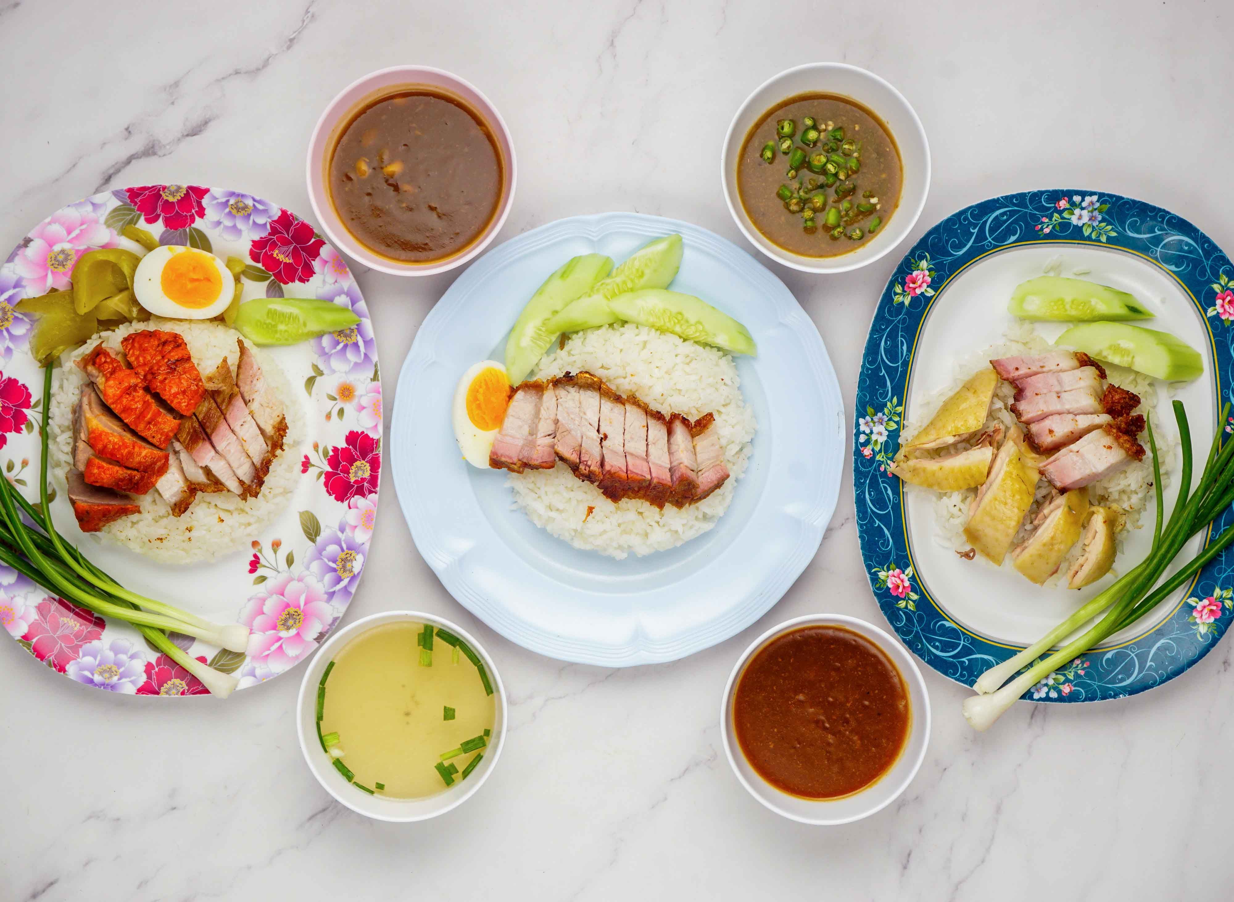 Boon Aek Kao Moo Deang delivery near you in Songkhla| foodpanda