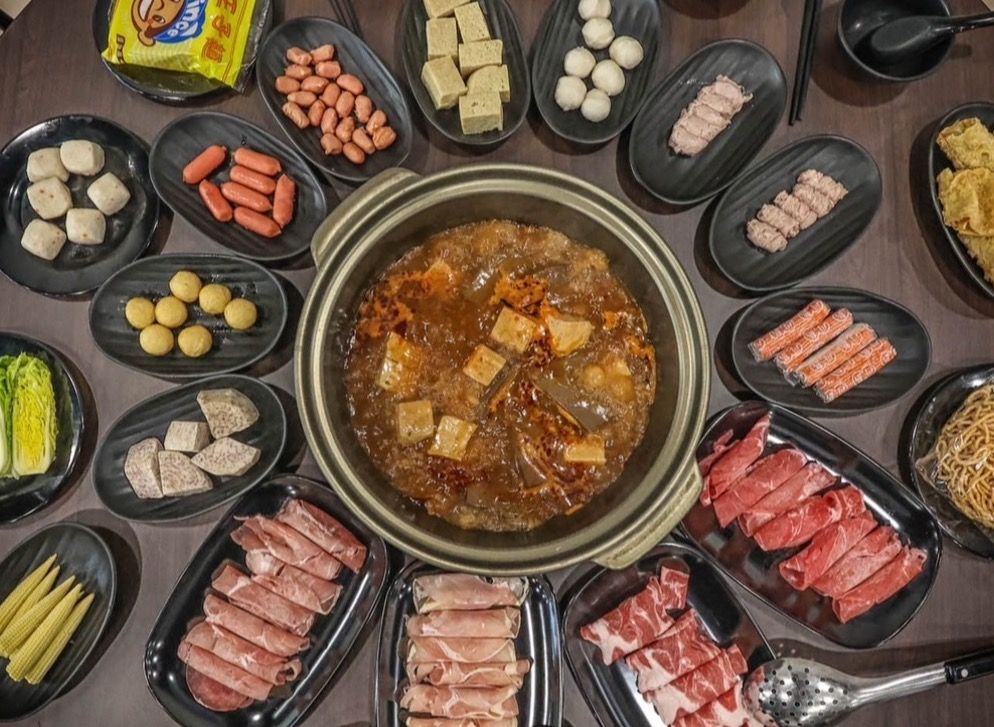 sih ji shih tou huo guo ( tai nan hai dian branch ) Menu, Delivery Near ...