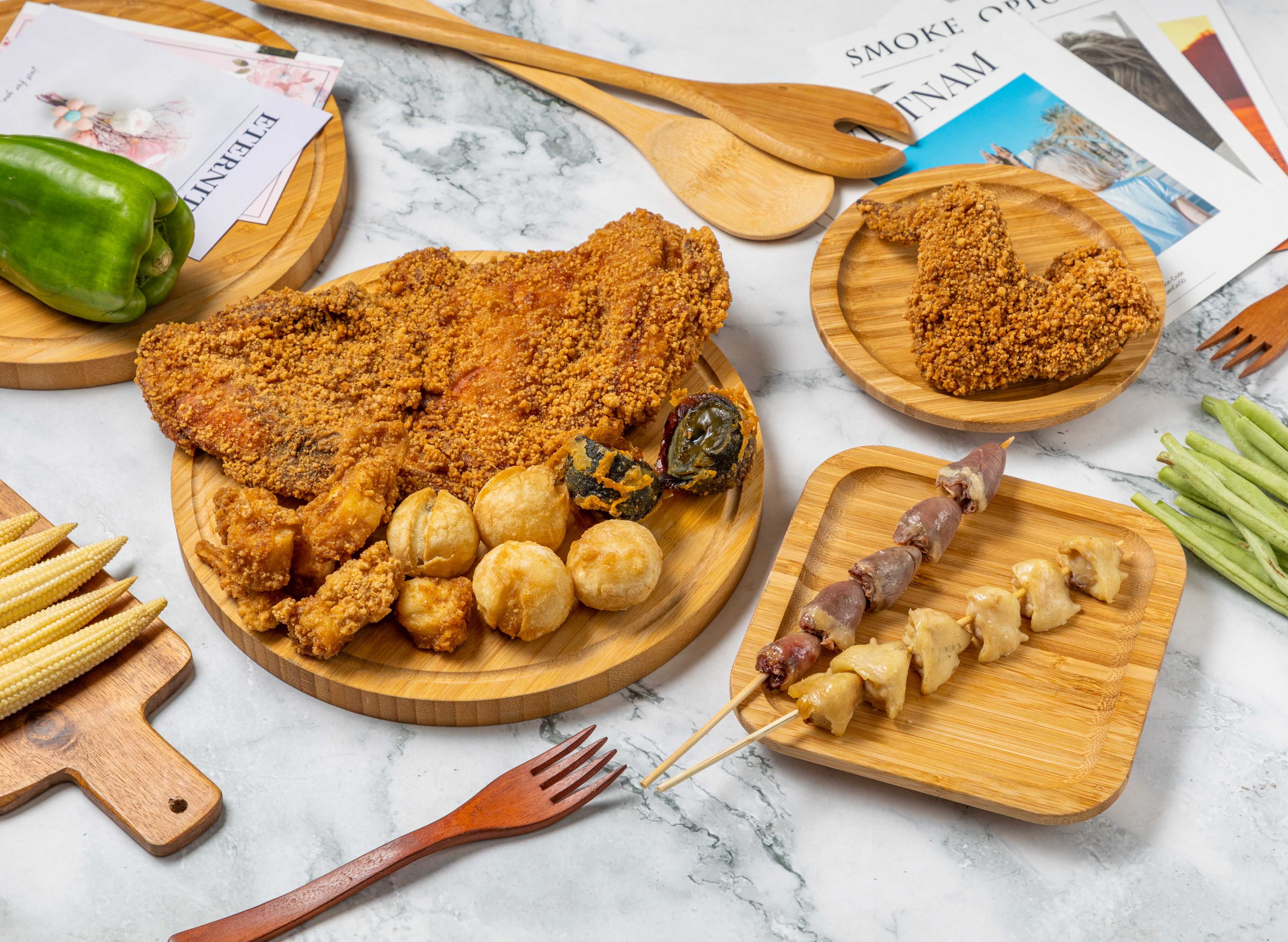 KAKA chicken Menu in New Taipei City - Food Delivery | foodpanda