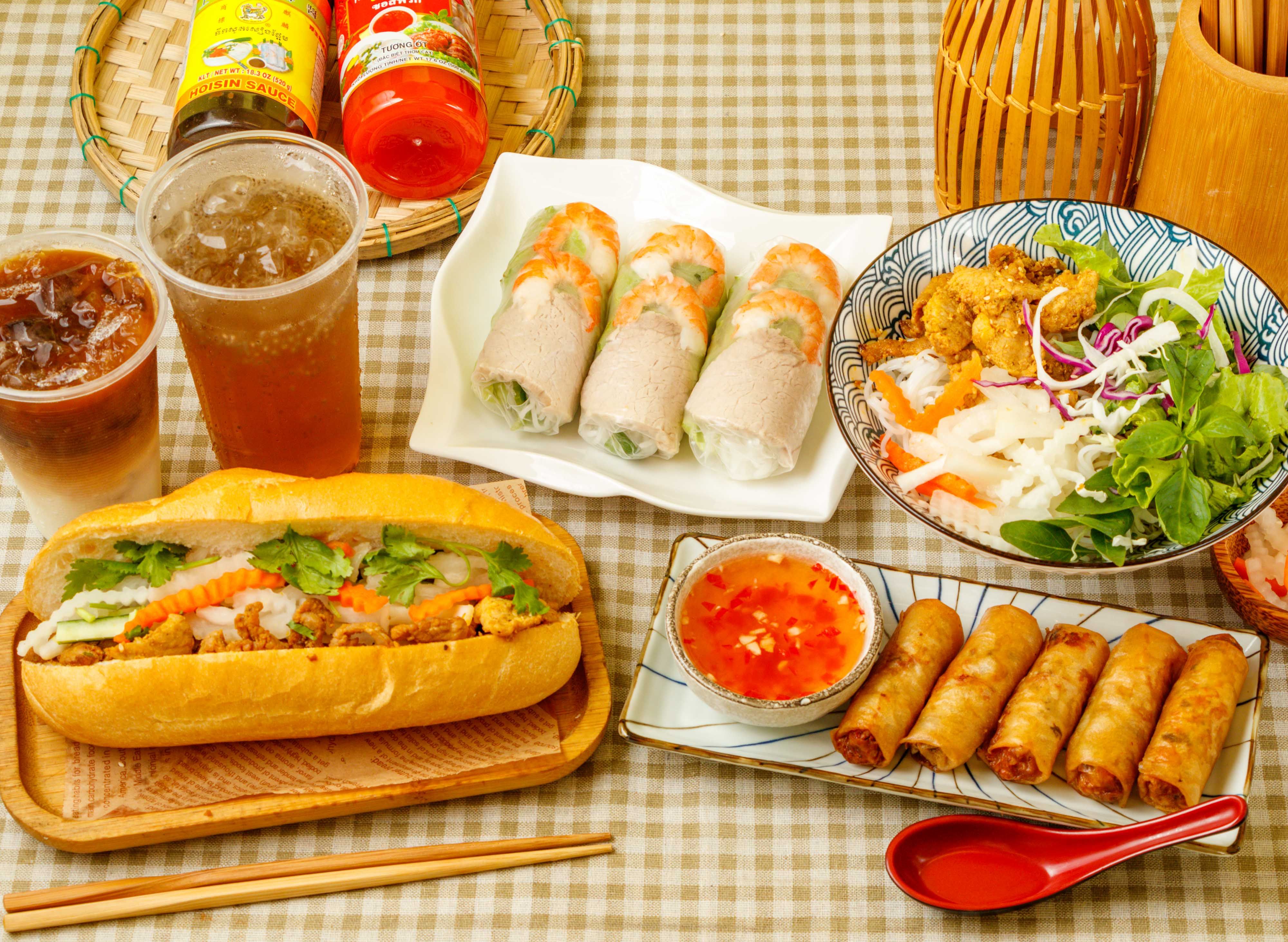 Halou Vietnam-越式料理菜單 | 向附近的Halou Vietnam-越式料理訂購 | foodpanda 外送