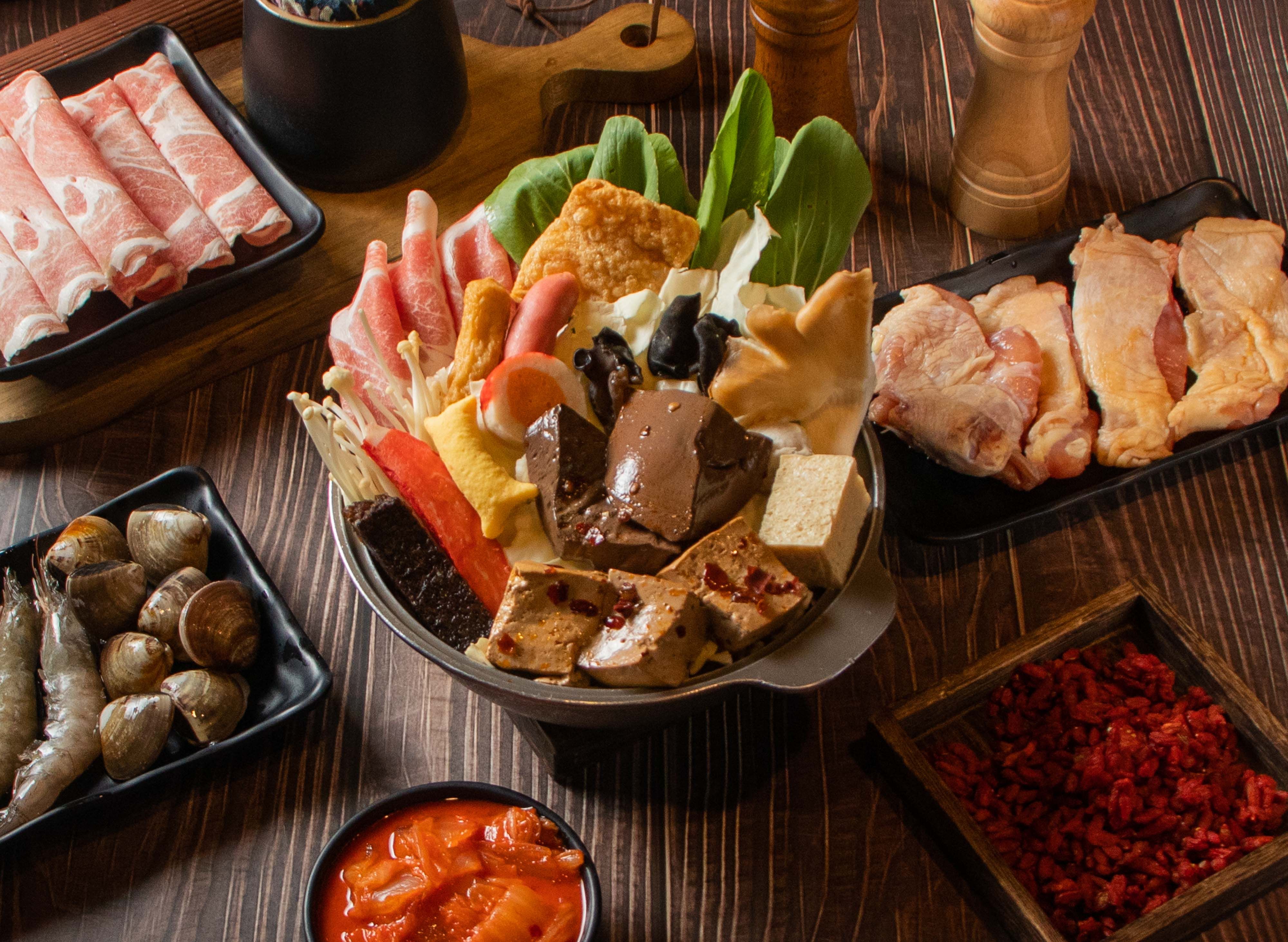 lao cheng men bai yuan guo wu ping jia huo guo tuei jian Menu, Delivery ...