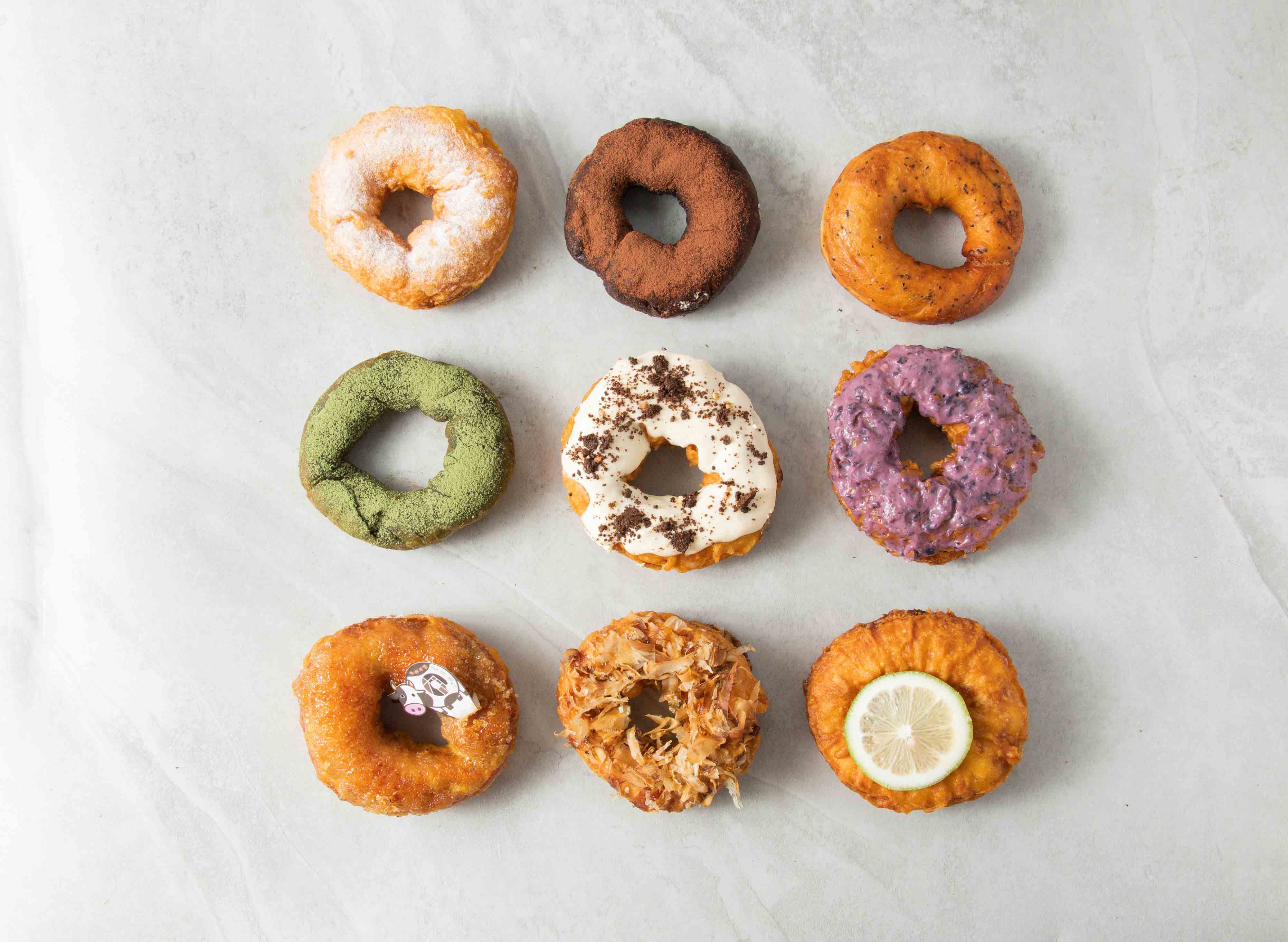 chiu yueh chu sheng ju tsui pi tien tien chuan ( tai nan yung kang ...