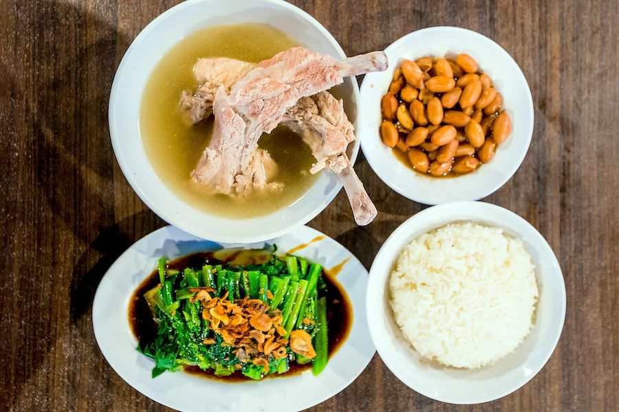 Hearty Bak Kut Teh Recipe