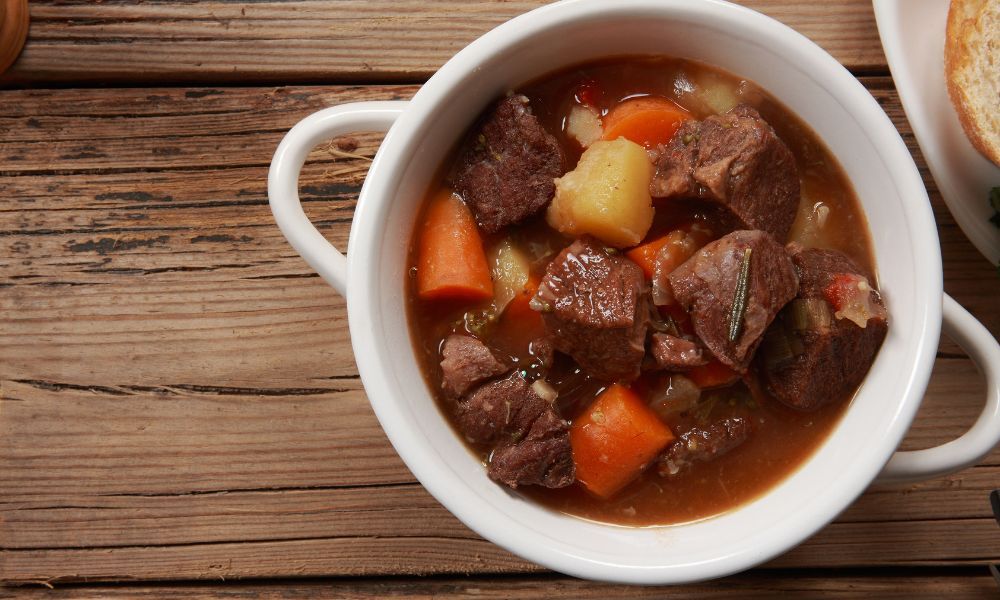 15-Minute Tender Beef Salpicao Recipe