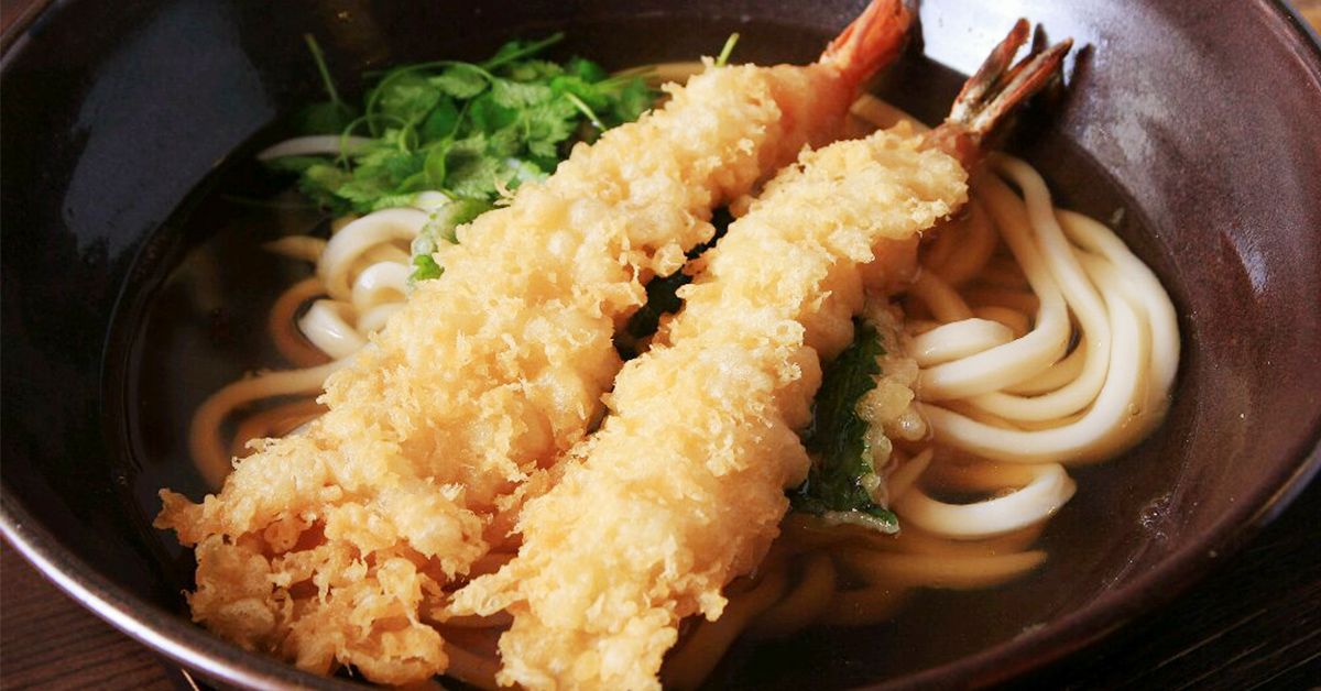 30-Minute Hearty Udon Soup Recipe