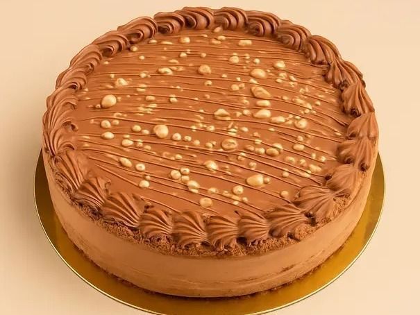 Elena Cakes & Sweets delivery service in Egypt | Talabat