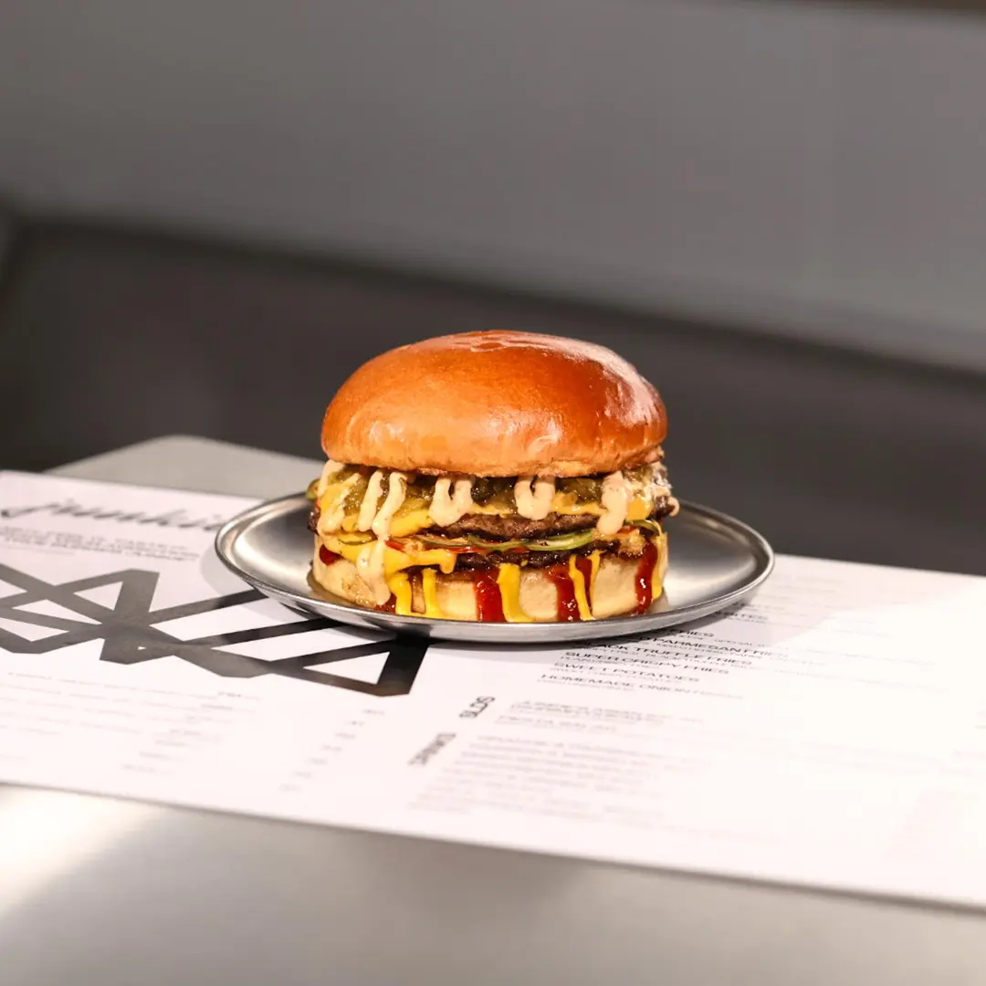 Junkie Delivery Menu in Siyah | HungerStation Saudi Arabia