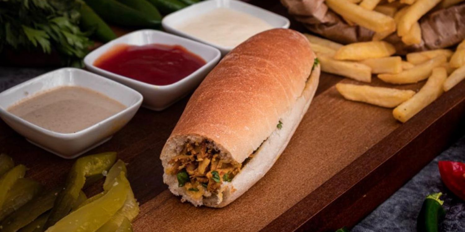 Shawarma Shaker Alqadim Delivery Menu in King Abdul Aziz International ...