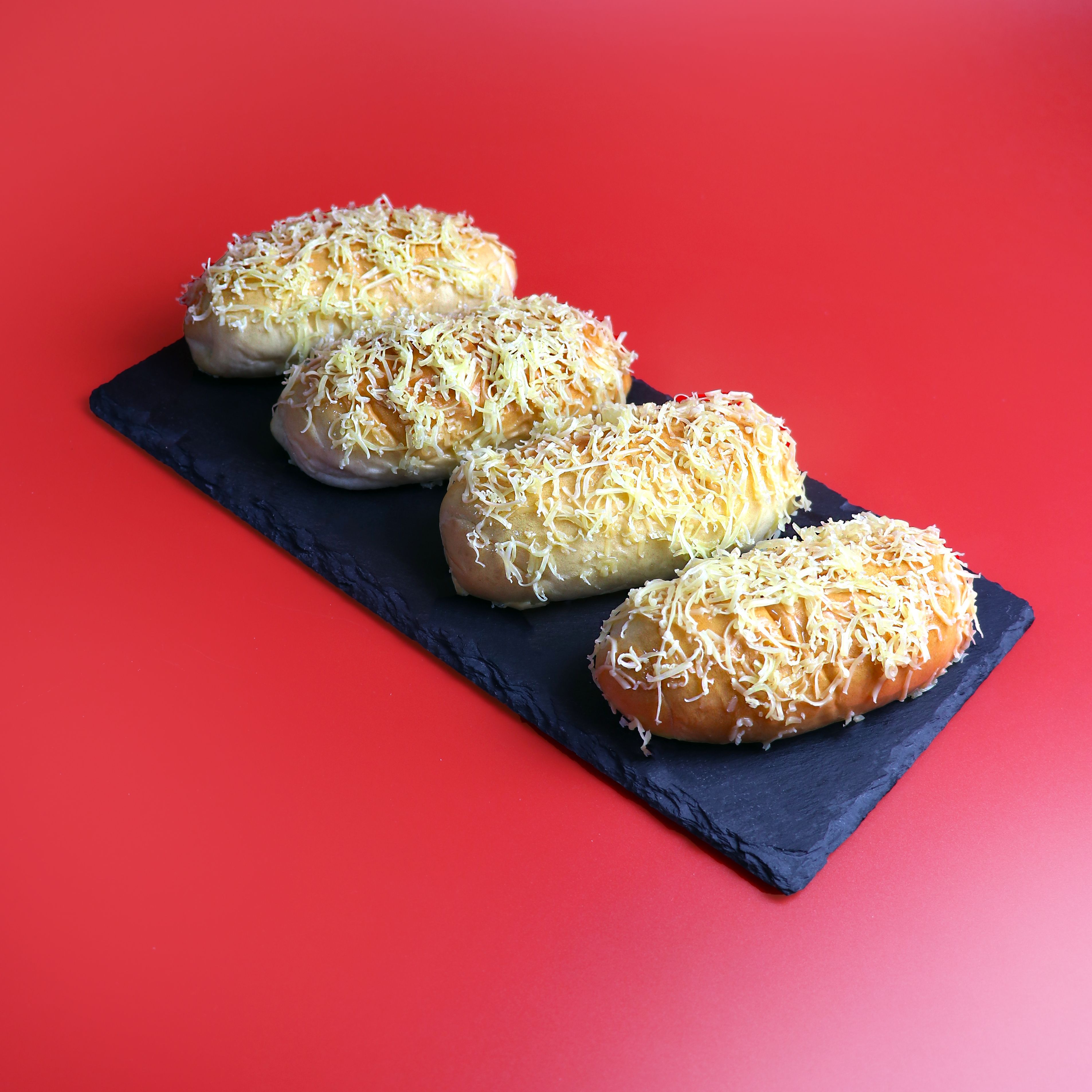 Buy Sammy's Milk Cheese Bread, 4 Pieces Online in Oman | Talabat Oman