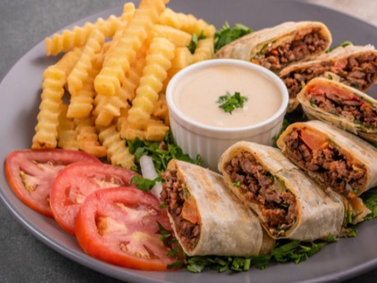 Combo Shawarma delivery service in Jordan | Talabat