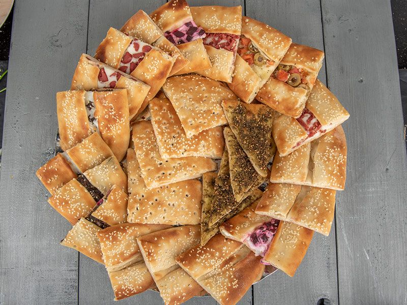 Fatayer Al Zaeem Al Malaky delivery service in Kuwait | Talabat