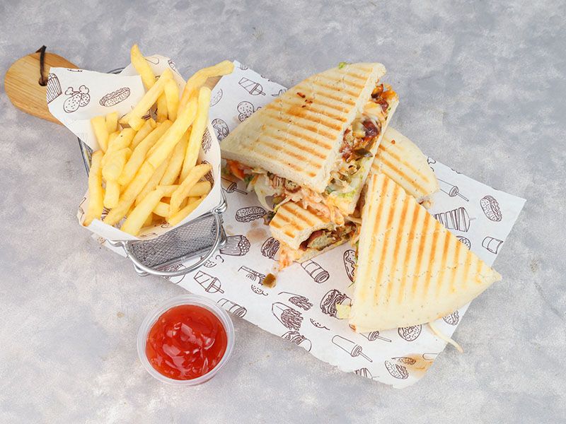 SAUDI BROAST delivery service in UAE | Talabat