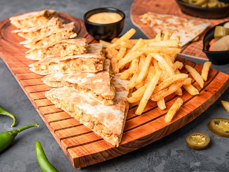 Shaorma Rise Cafeteria delivery service in UAE | Talabat