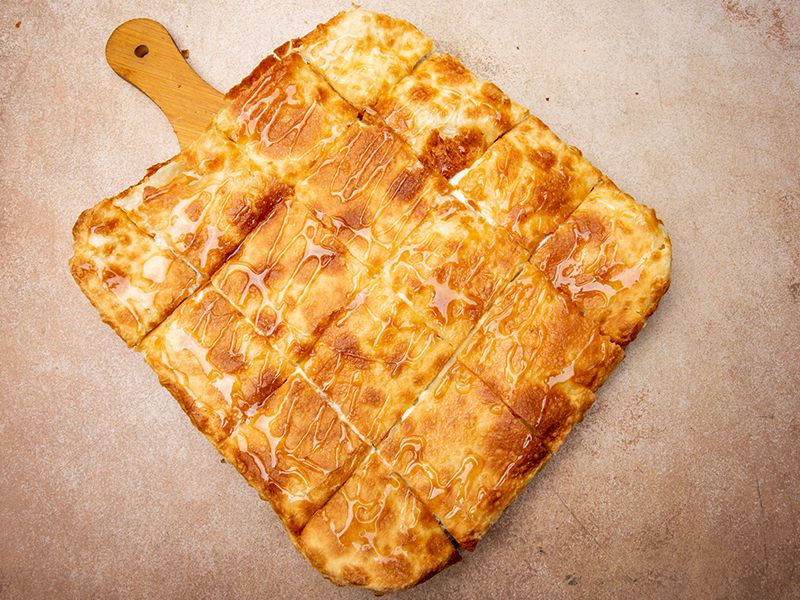 Fatayer Jibna Zaatar delivery service in UAE | Talabat