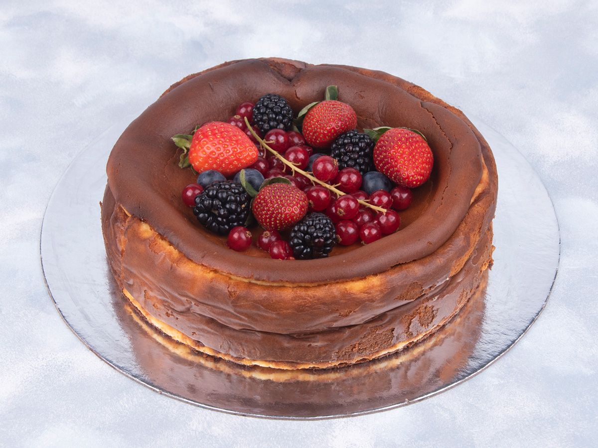 Famous Cakes delivery service in UAE | Talabat