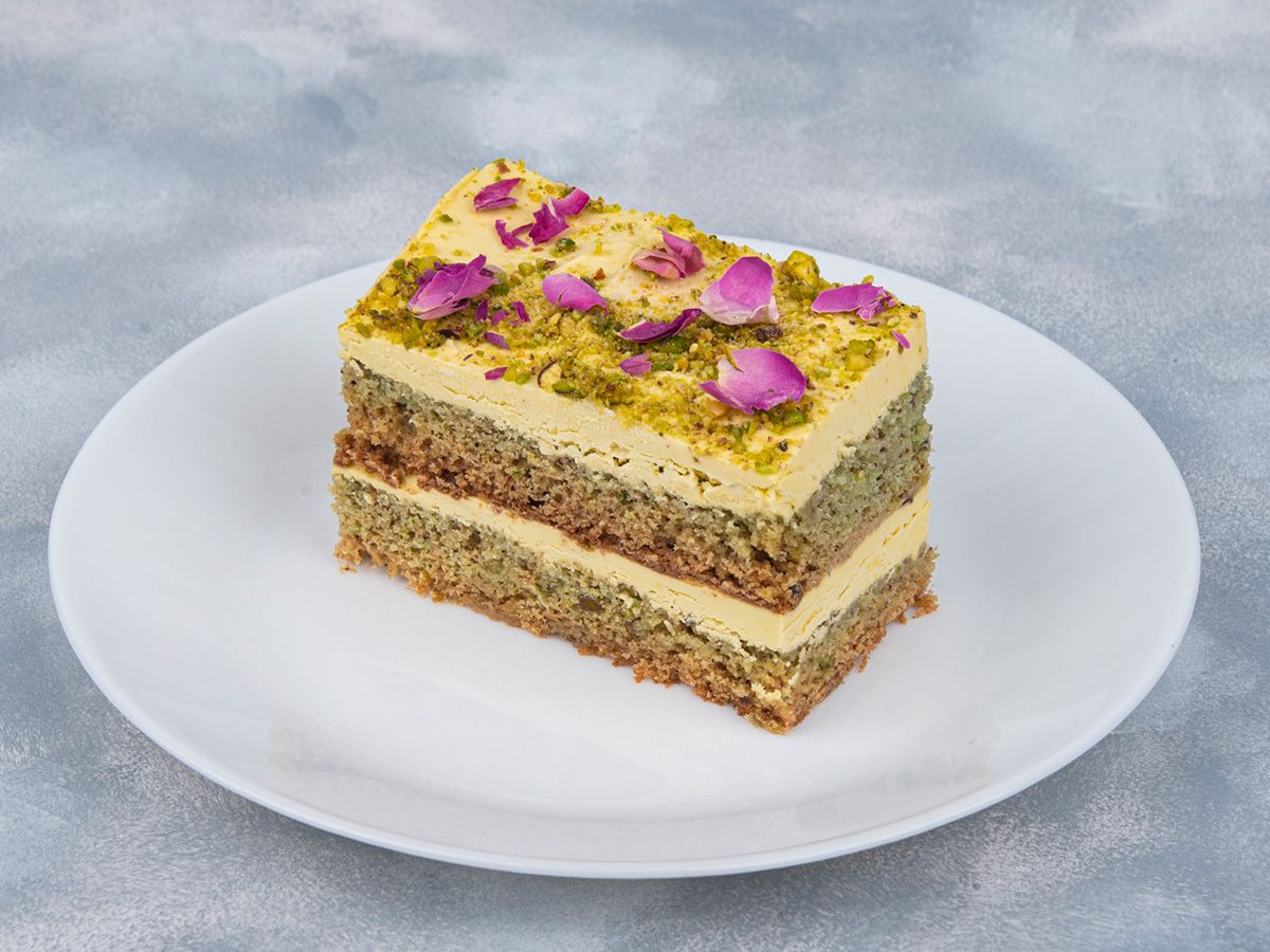 Famous Cakes delivery service in UAE | Talabat