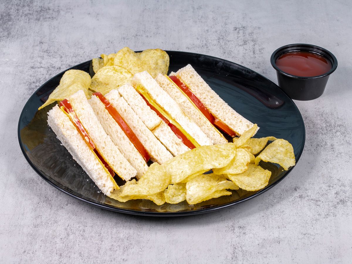 Picnic Basket delivery service in UAE | Talabat