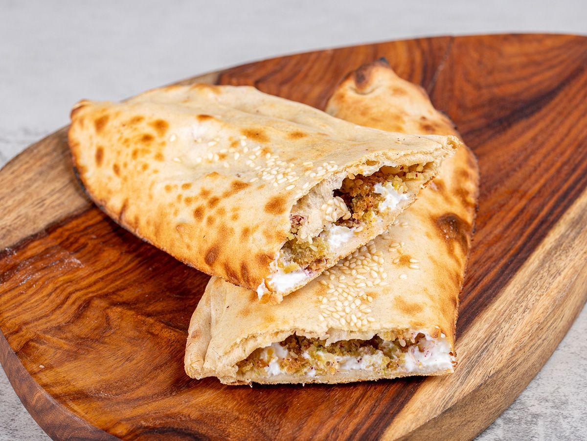 Bread Maker Bakery delivery service in UAE | Talabat