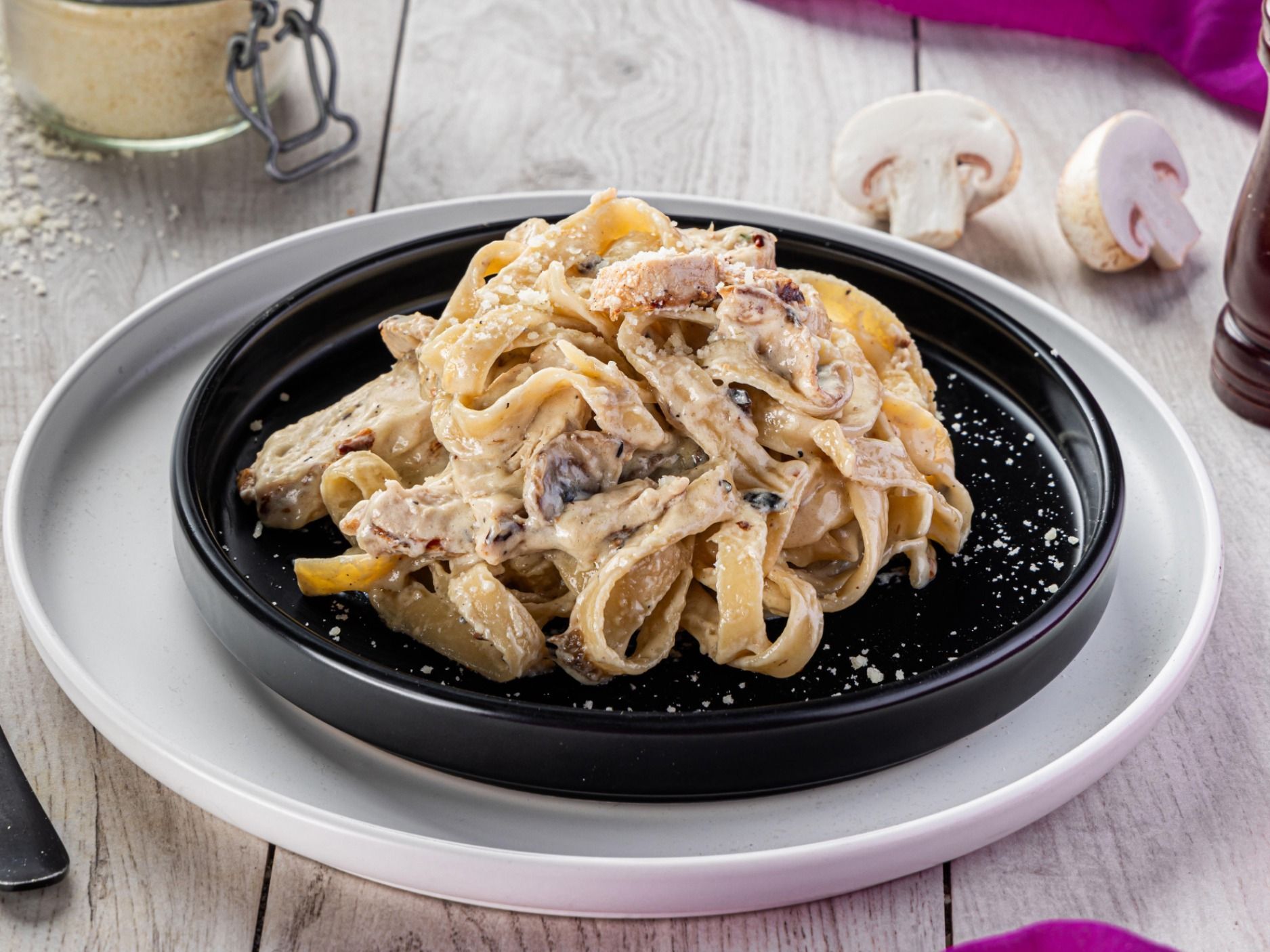 La Pasta delivery service in UAE | Talabat